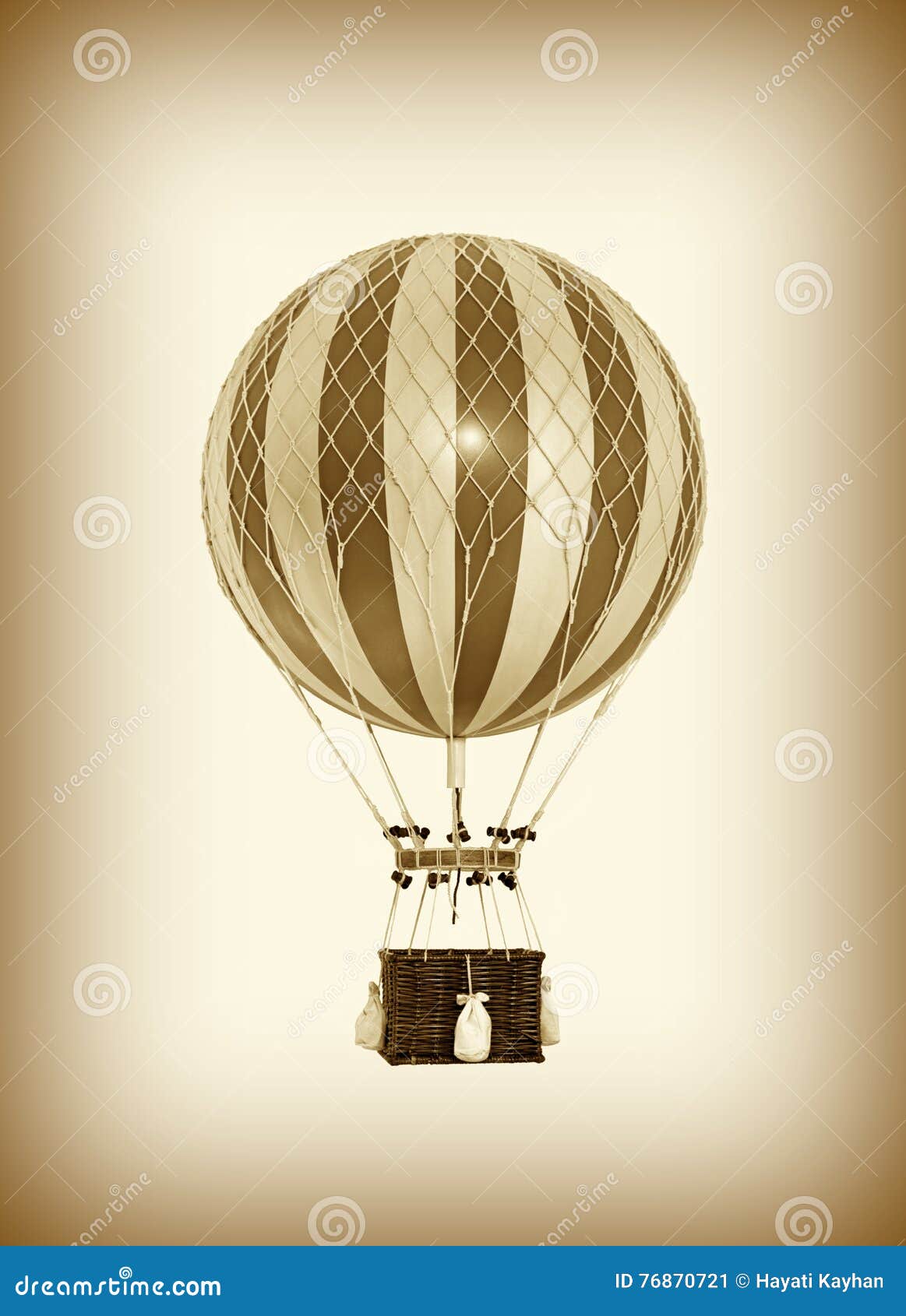 Old Fashioned Hot Air Balloon Stock Photos - Free & Royalty-Free Stock ...
