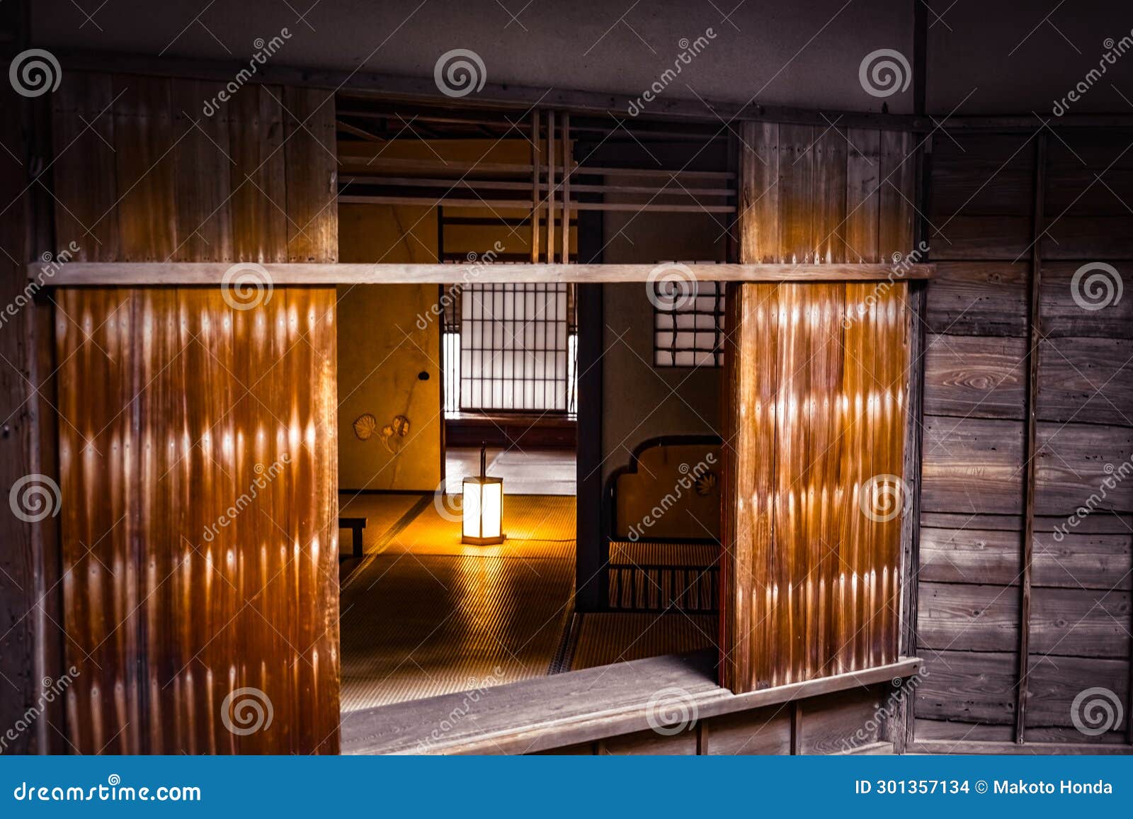 Old -fashioned Japanese Room Stock Photo - Image of light, wood: 301357134