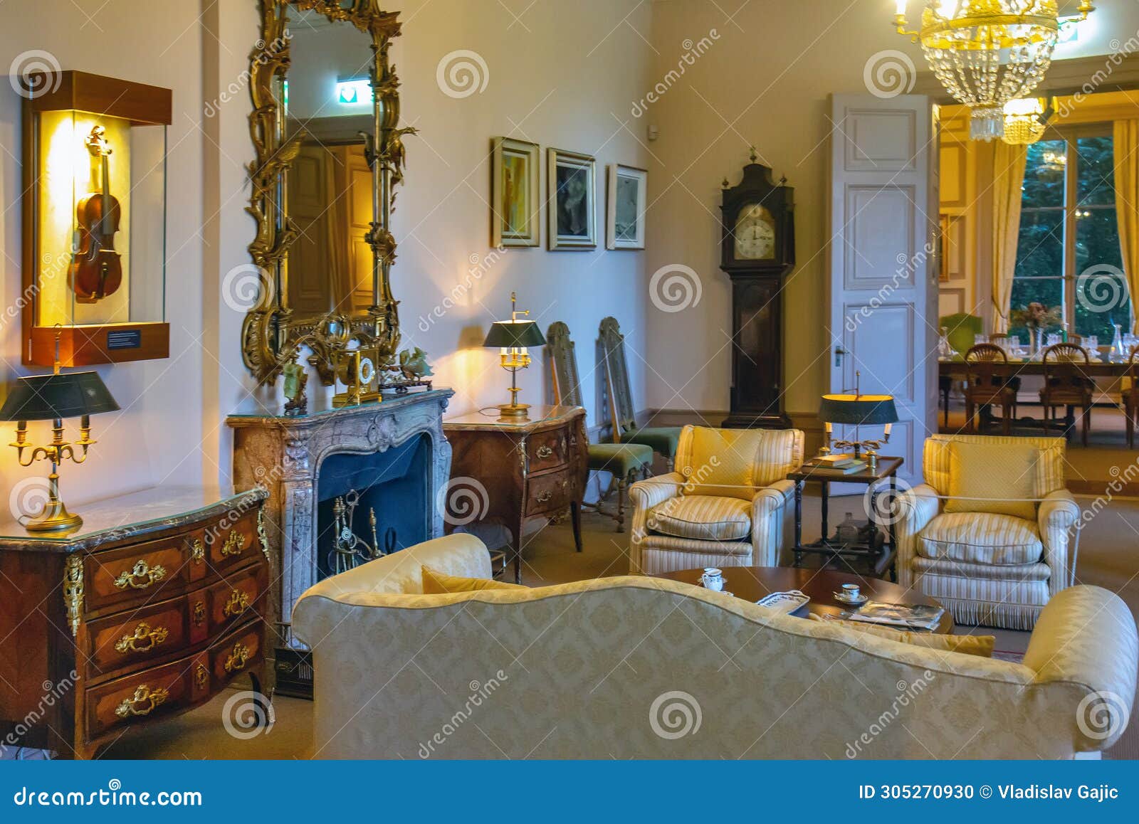 Old Fashioned Living Room - Interior Stock Photo - Image of lifestyle ...