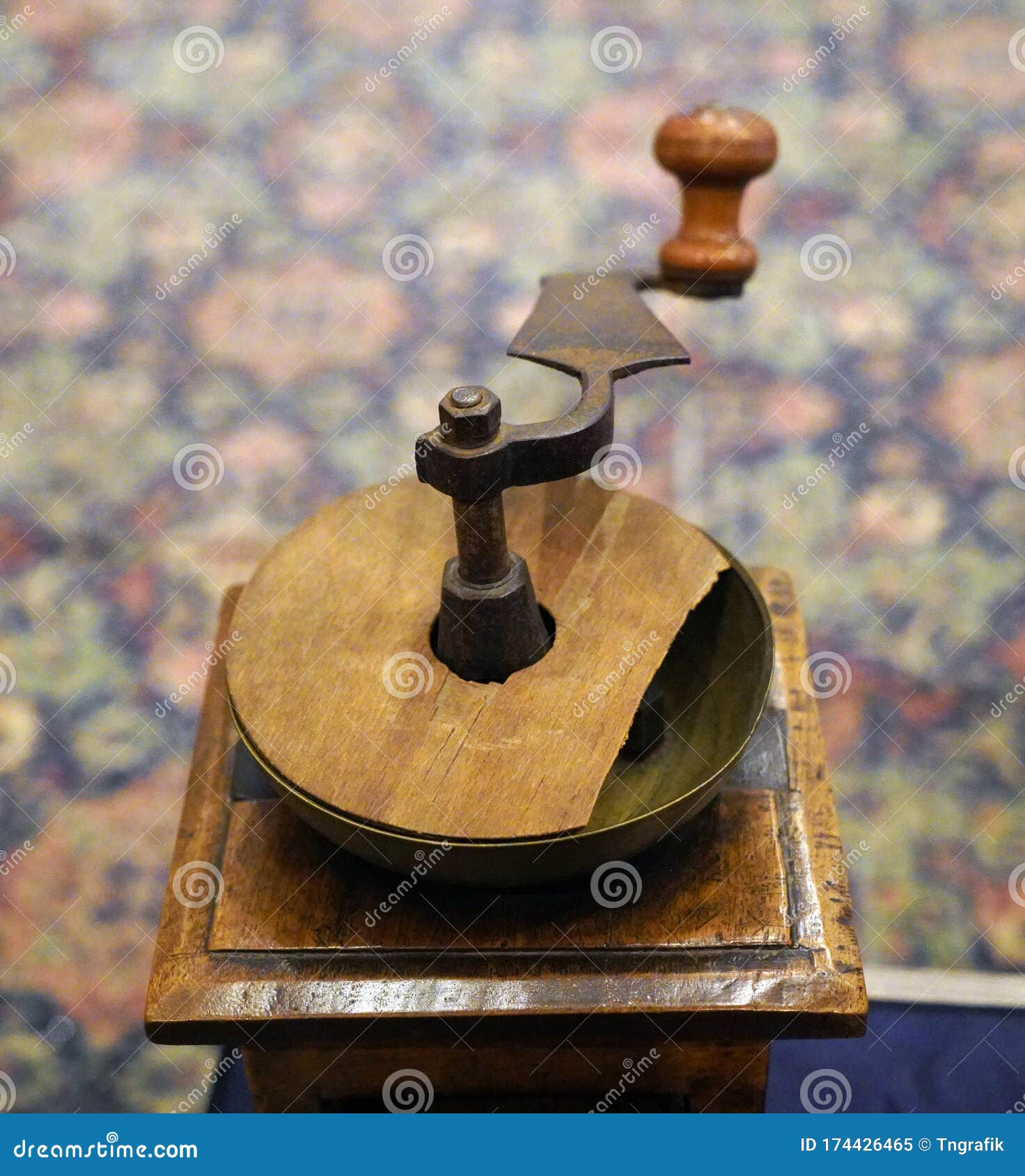 Old-fashioned Manual Coffee Making Tools Stock Image - Image of beans ...