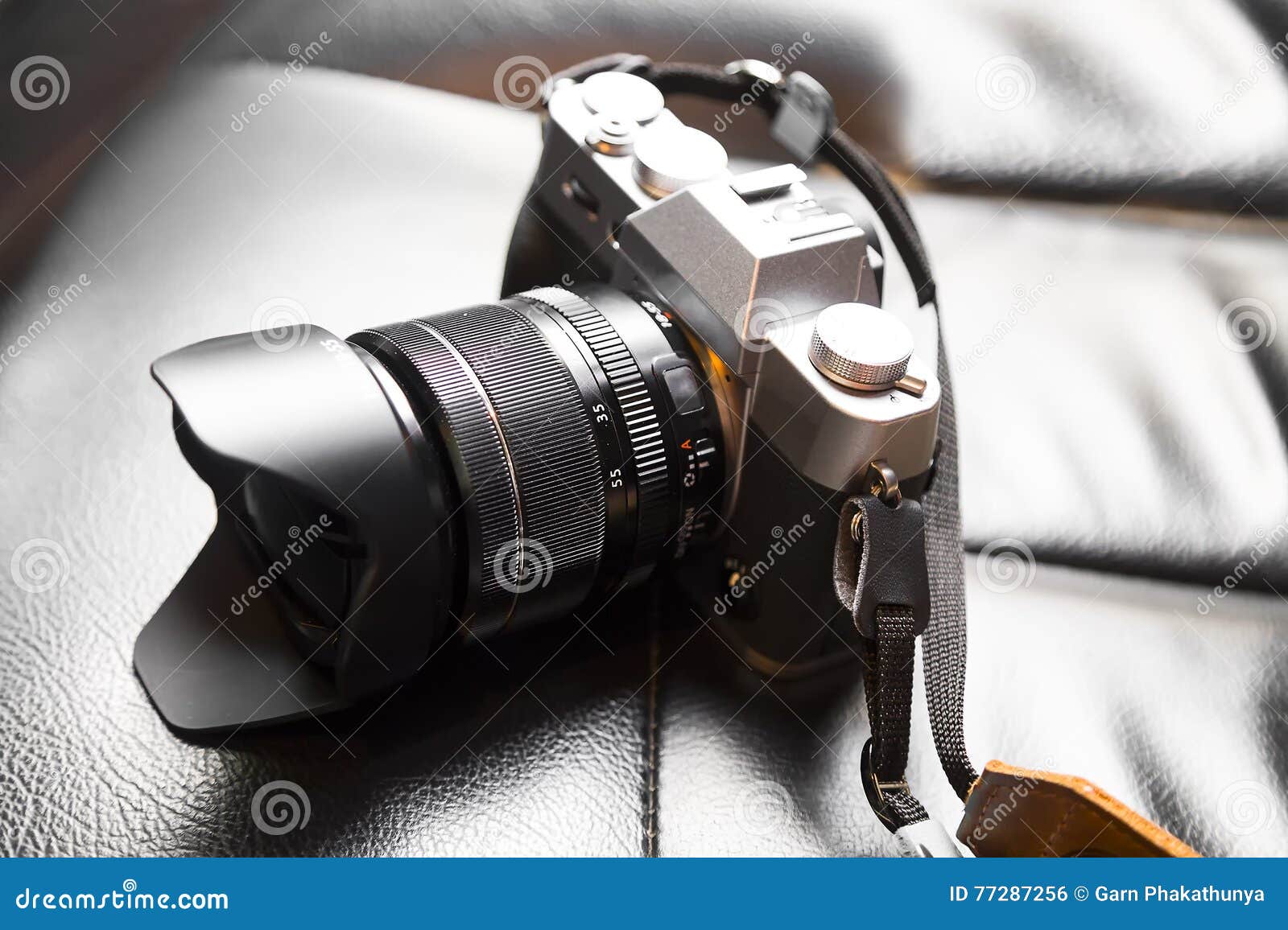Old Fashioned Photography of Retro Film Camera. Stock Photo - Image of ...