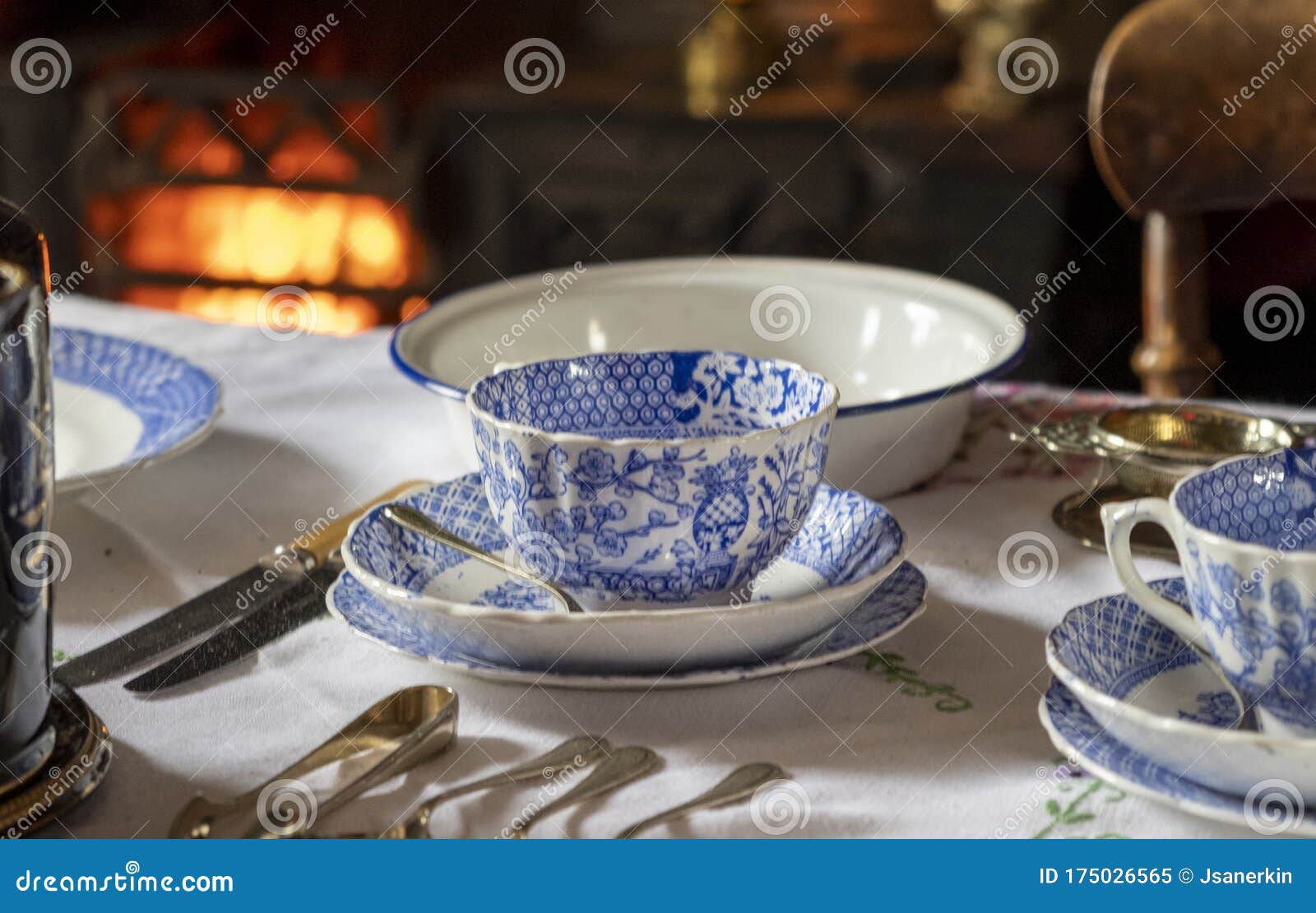 Old-fashioned Set Table. Copper Dishes, Candle Holder Royalty-Free ...