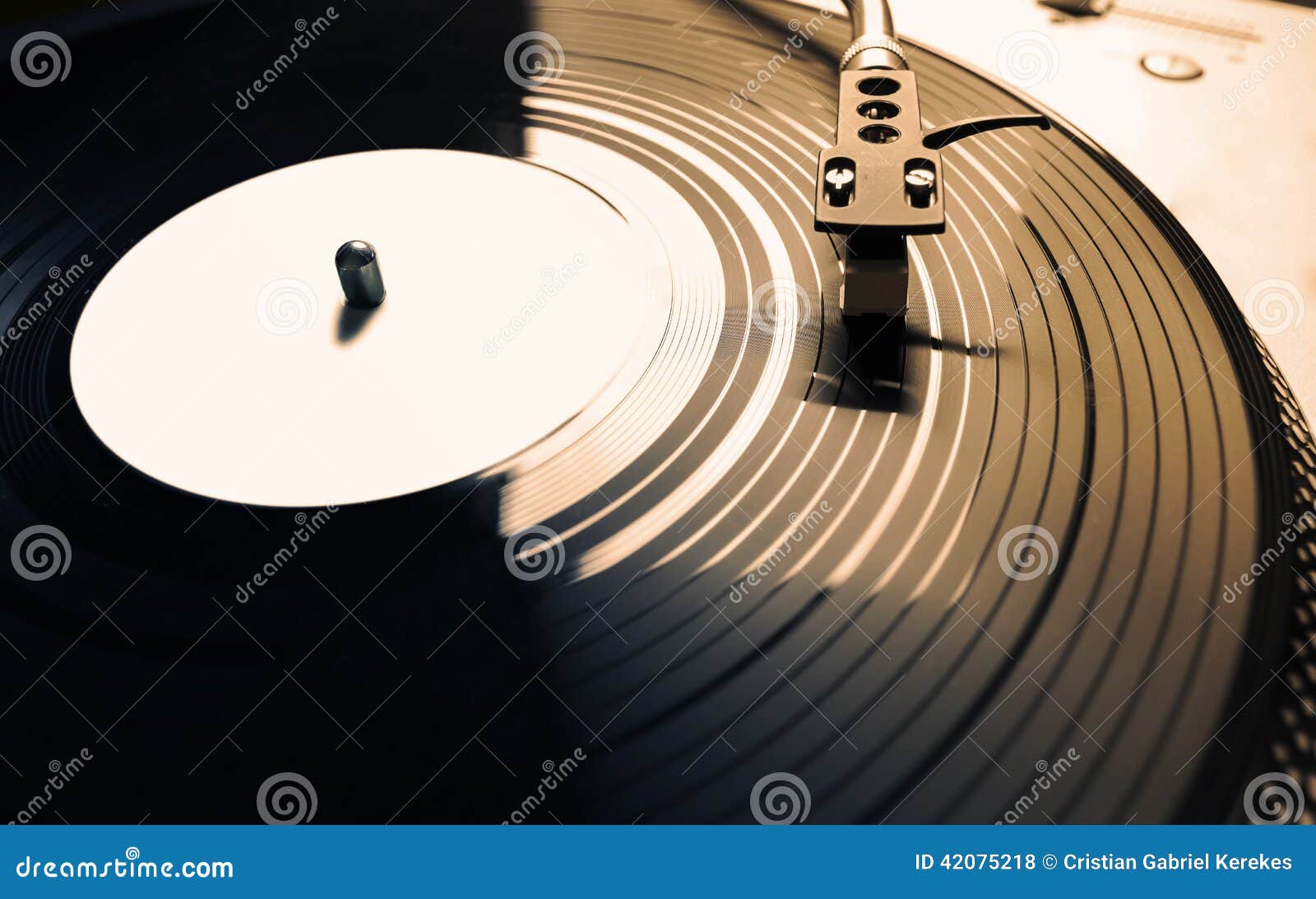Old Fashioned Turntable Playing a Track Stock Photo - Image of ...