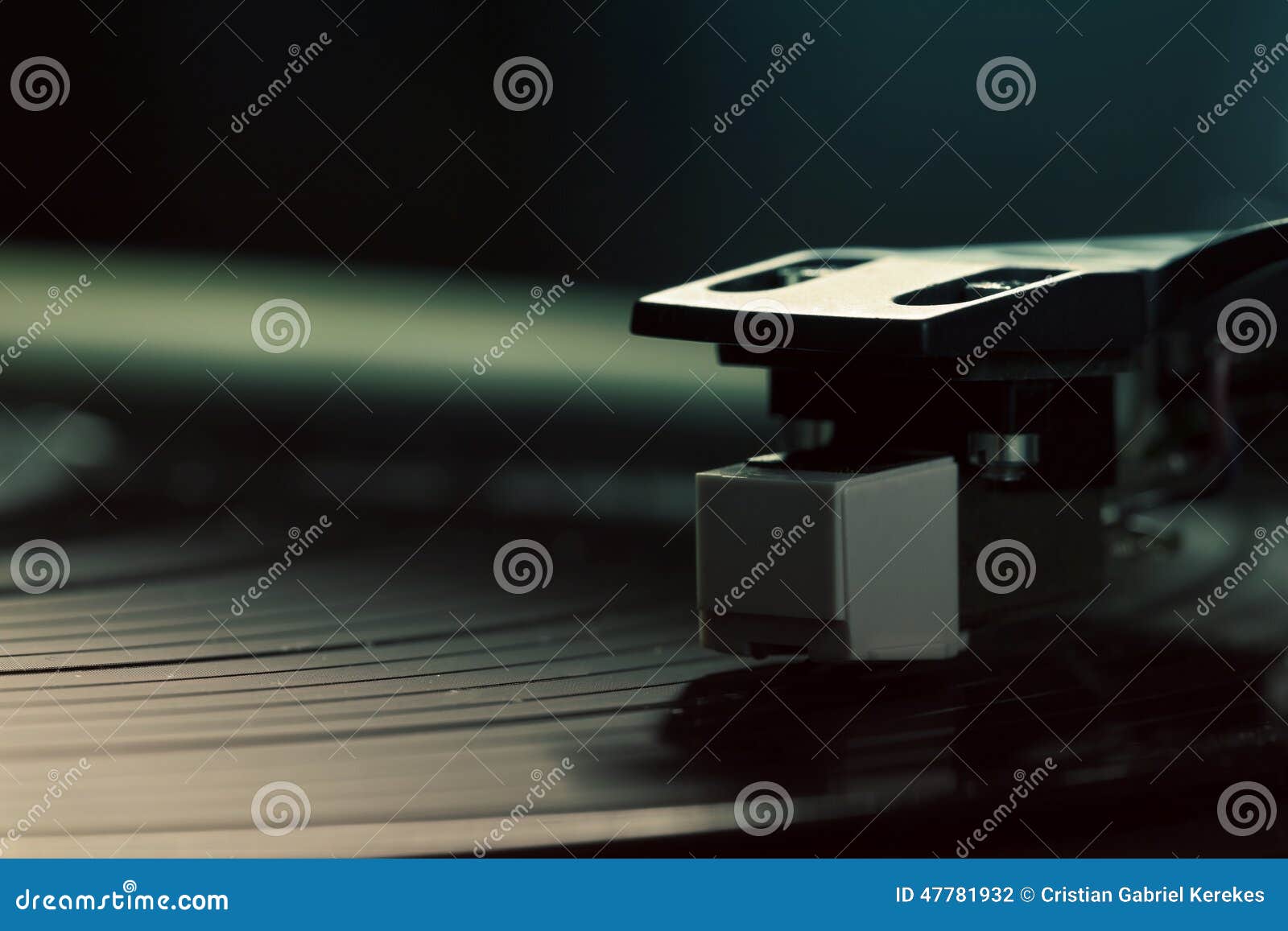 Old Fashioned Turntable Playing a Track Stock Photo - Image of ...