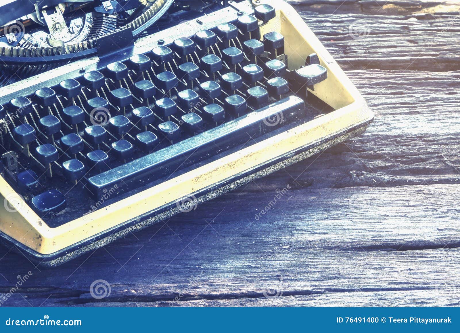 The Old-fashioned Typewriter. Stock Photo - Image of journalist ...