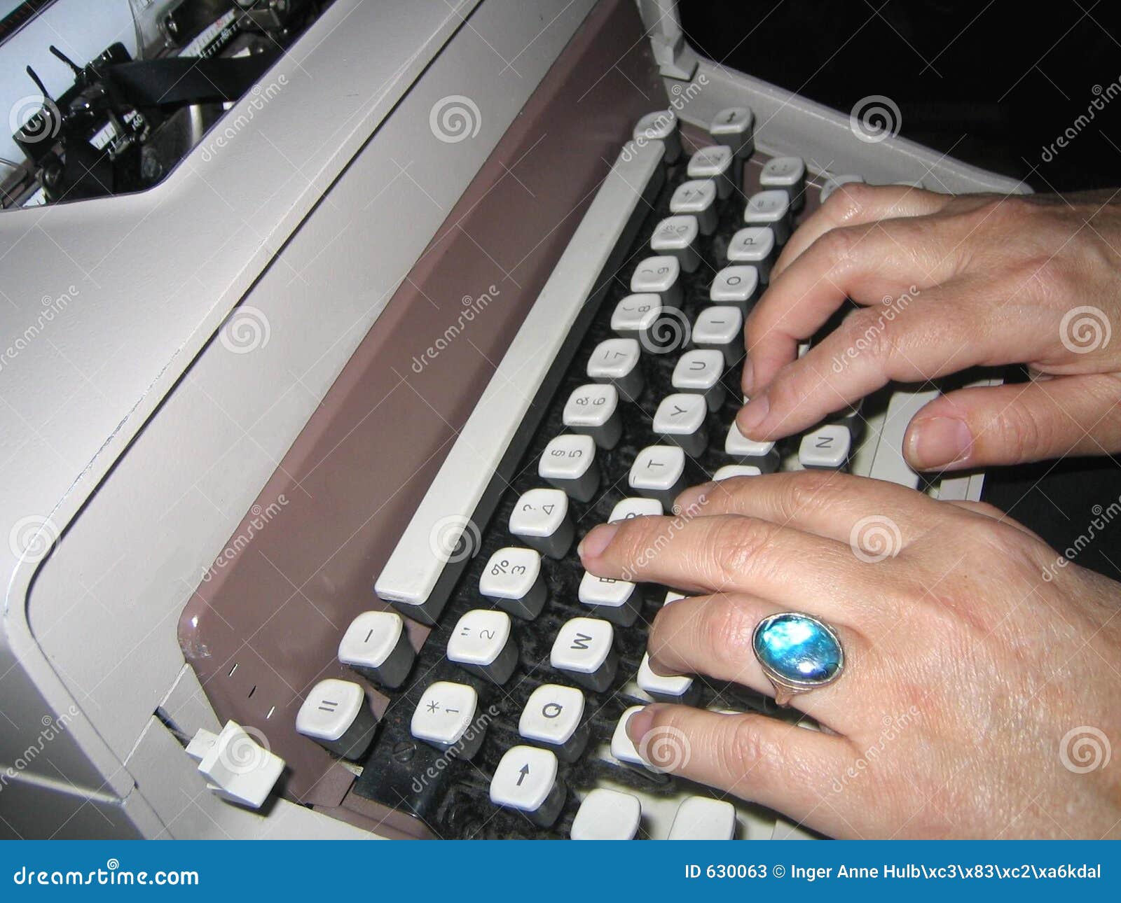 Old fashioned typing stock image. Image of blank, touch - 630063