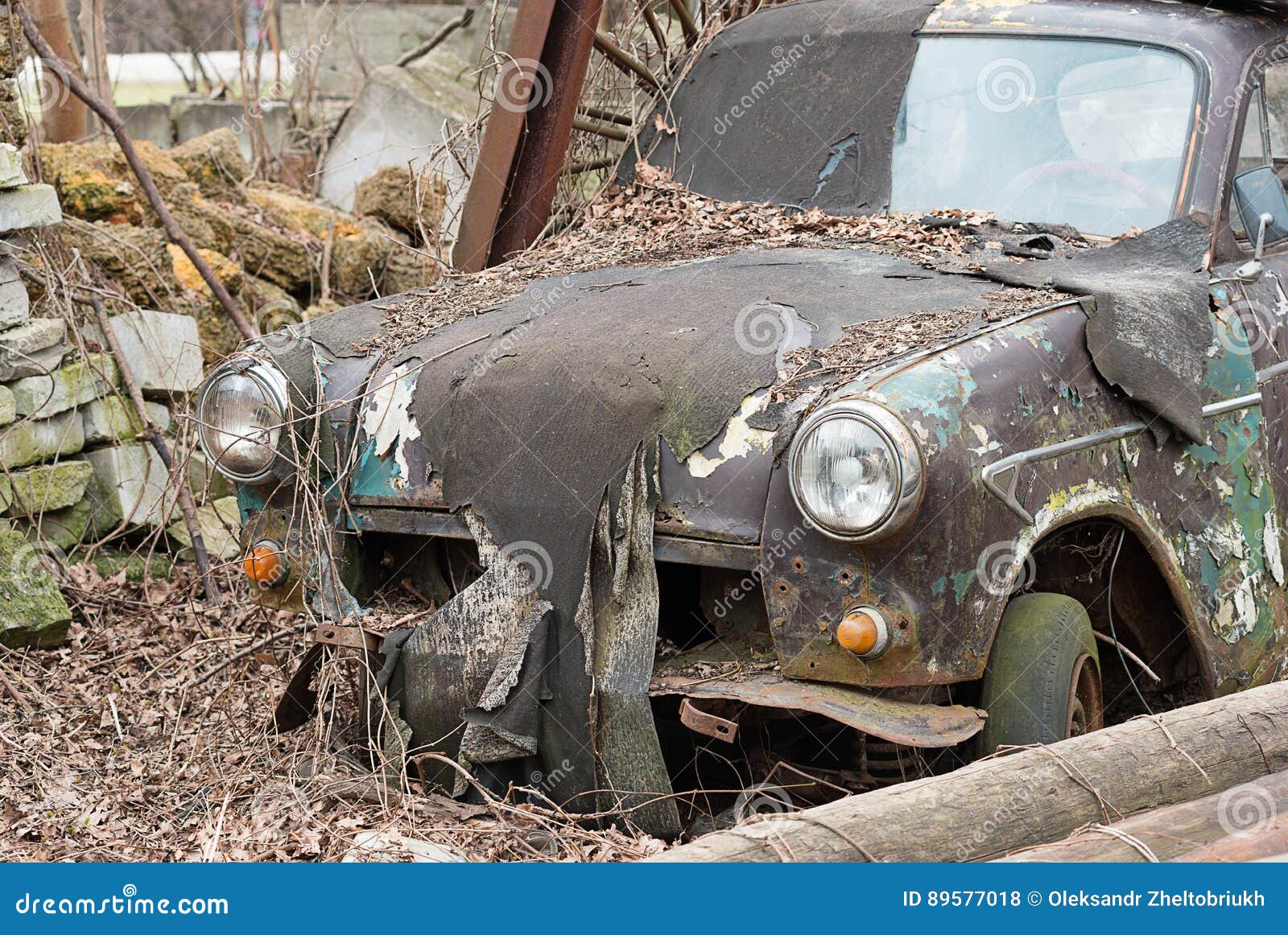 Old Faulty Car Stands Under the Open Sky. Stock Photo - Image of ...