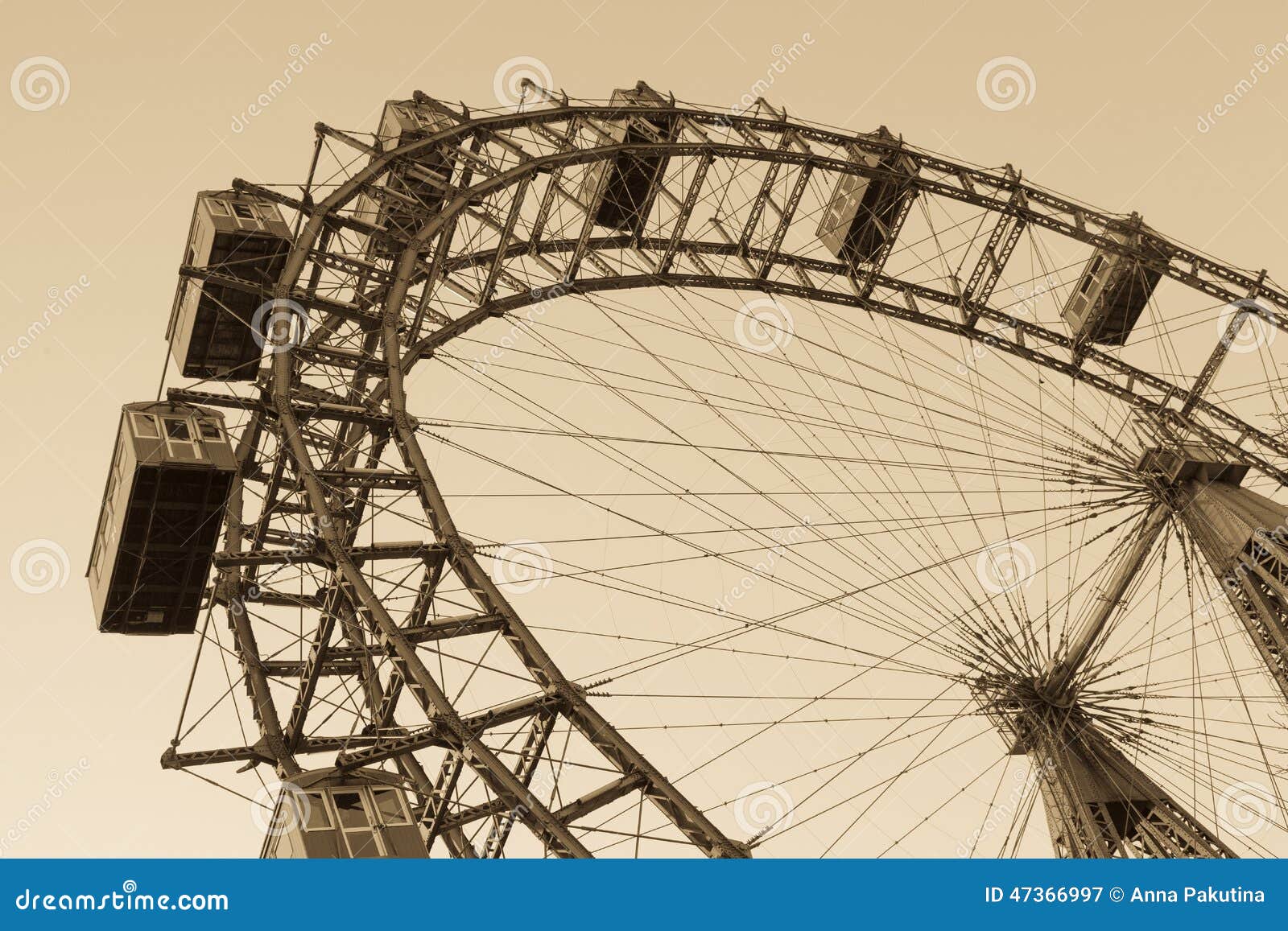 Old Ferris Wheel in Prater Park in Vienna Stock Image - Image of park ...