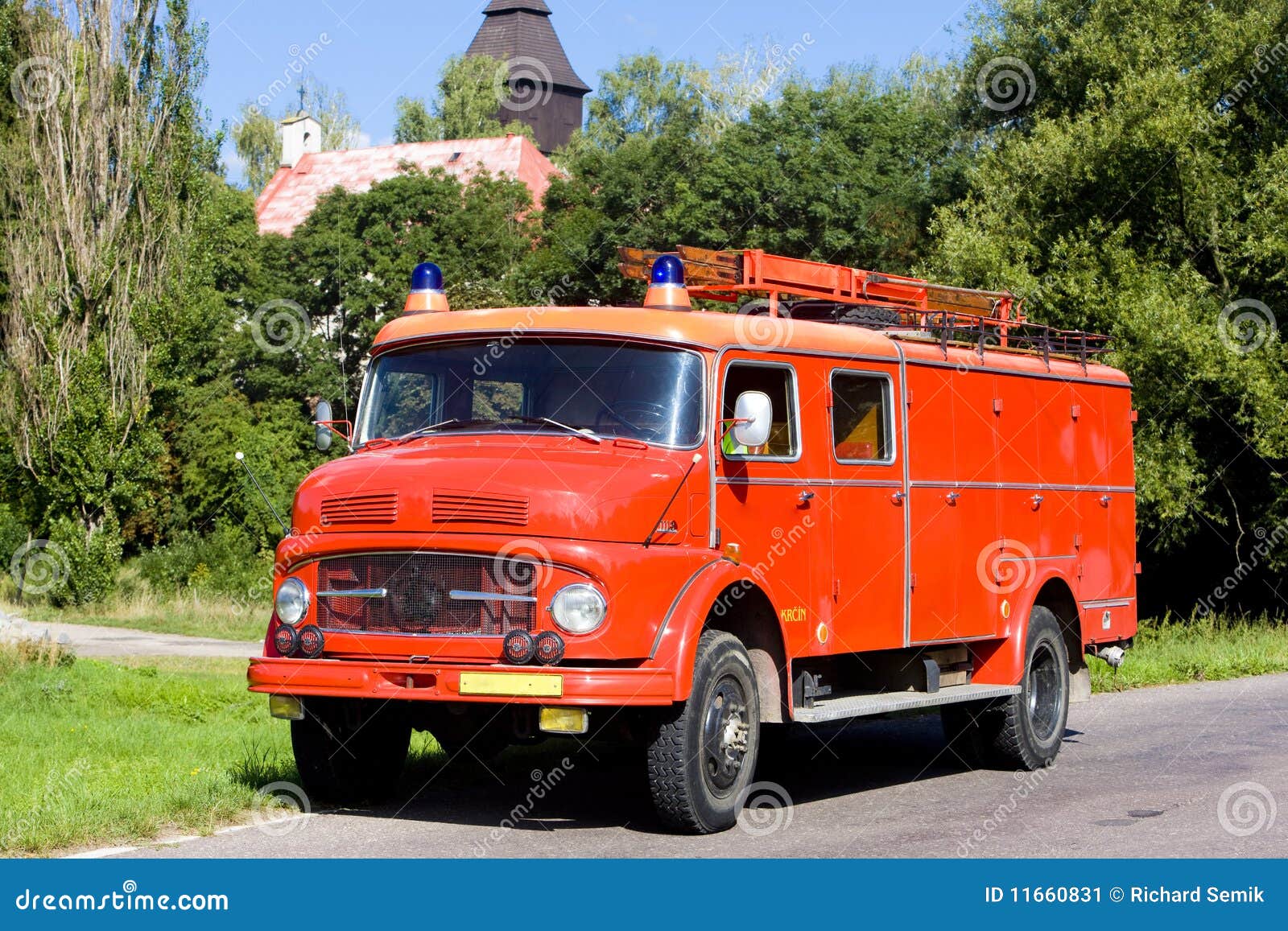 Old fire engine stock image. Image of road, exteriors - 11660831