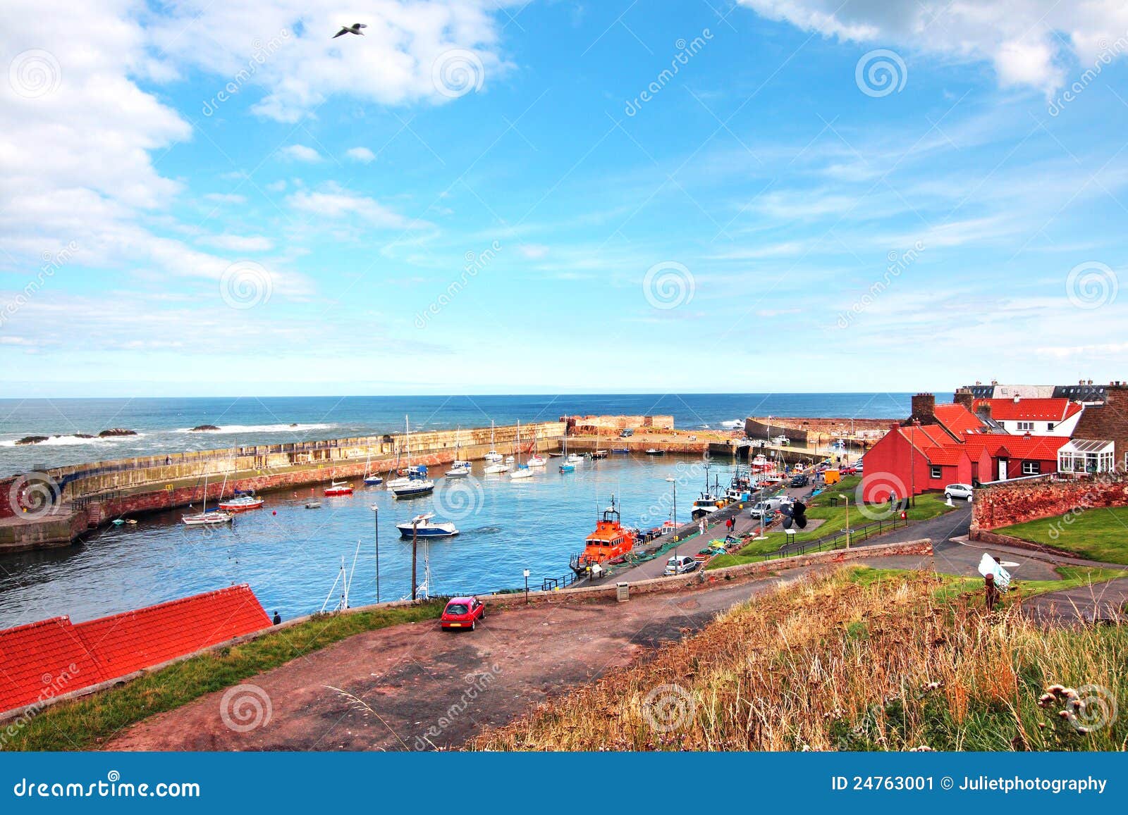 Old, Fishing Harbour in Dunbar Stock Image - Image of boats, fishing ...