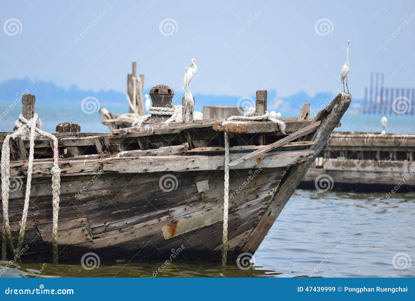 Old fishing ship stock image. Image of beach, rope, reflection - 47439999