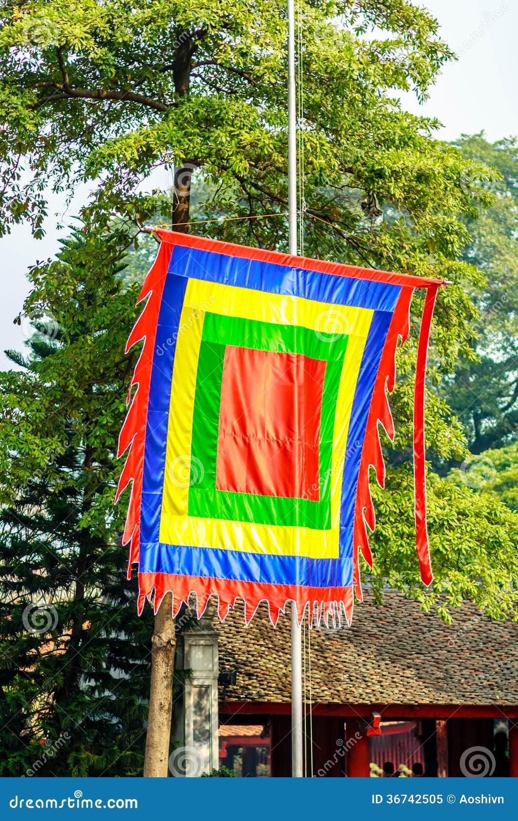 Old flag of Vietnam stock image. Image of landmark, patriotism - 36742505