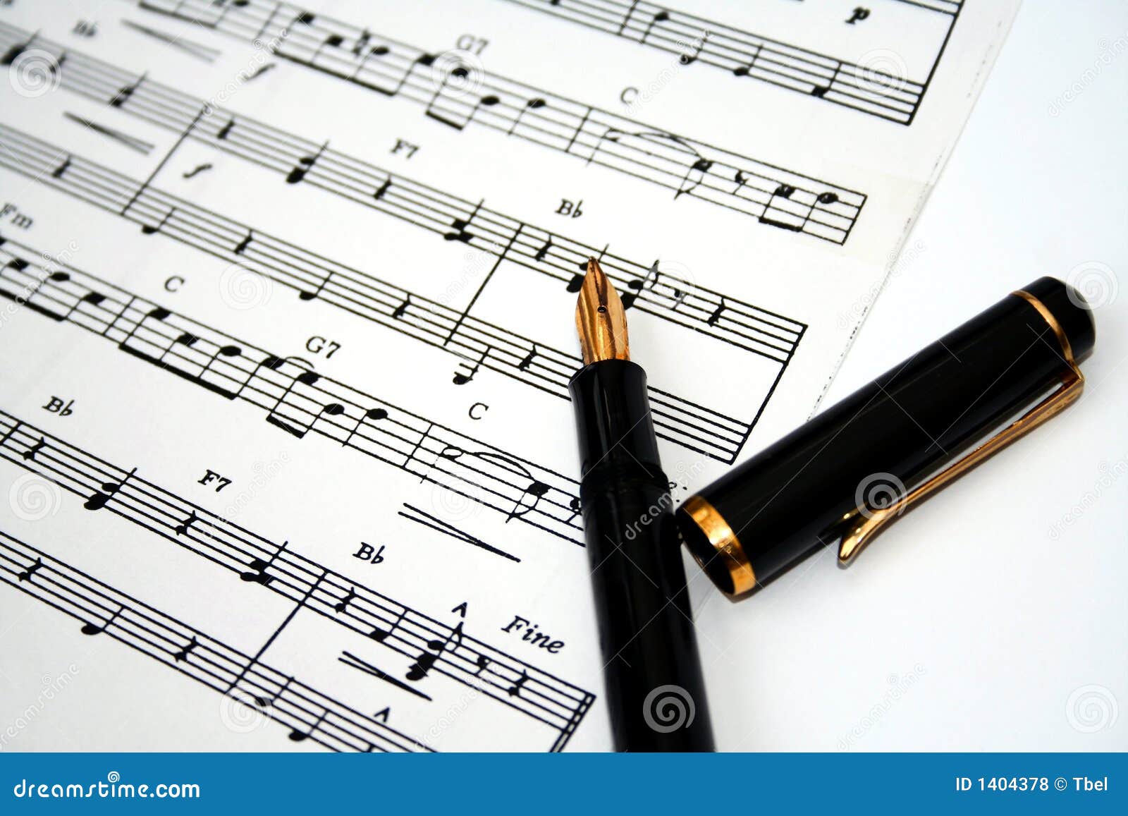 Old Fountain Pen and Note Paper Stock Photo - Image of retro ...