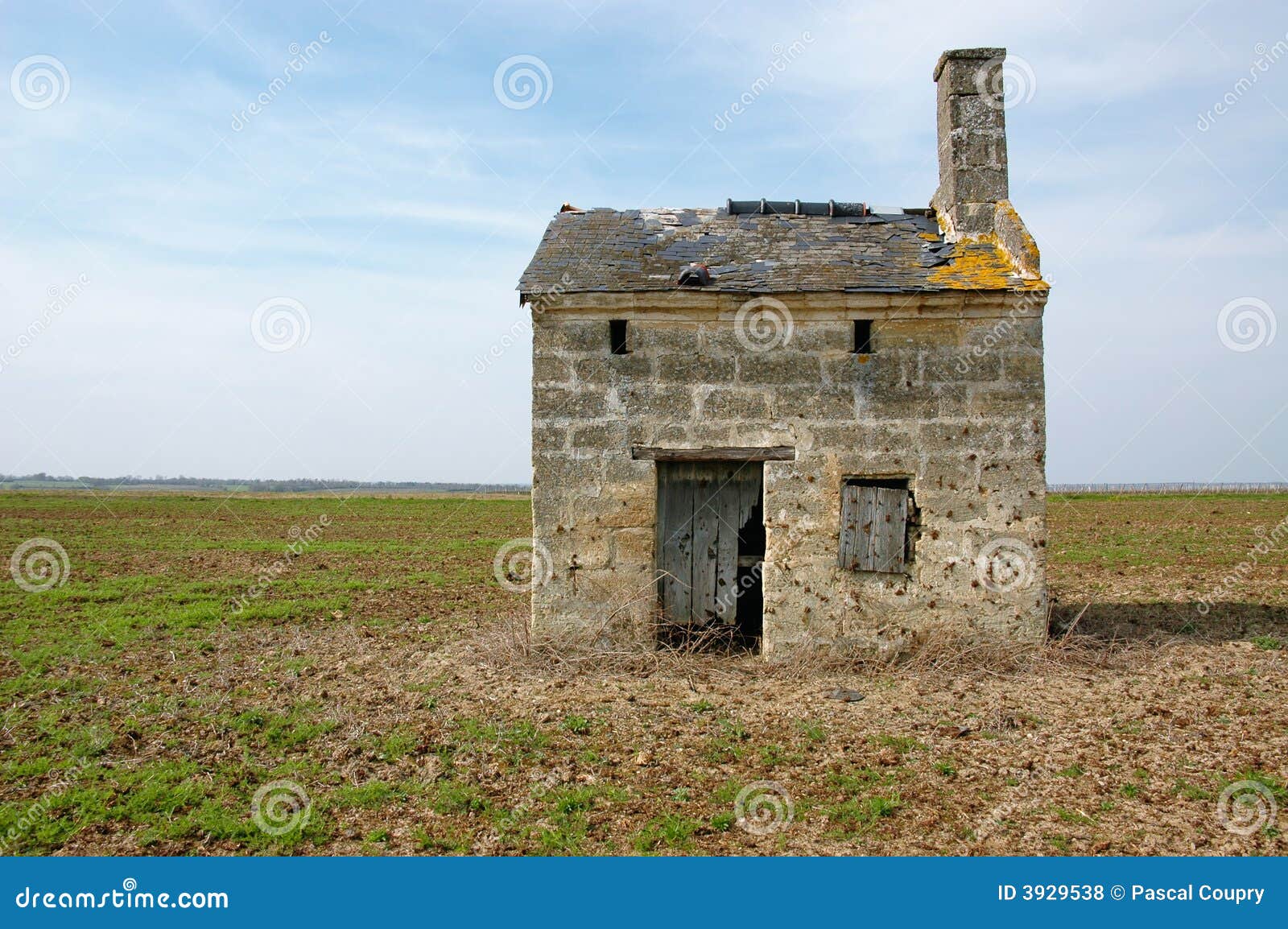 Old french vineyard cabin stock photo. Image of architecture - 3929538