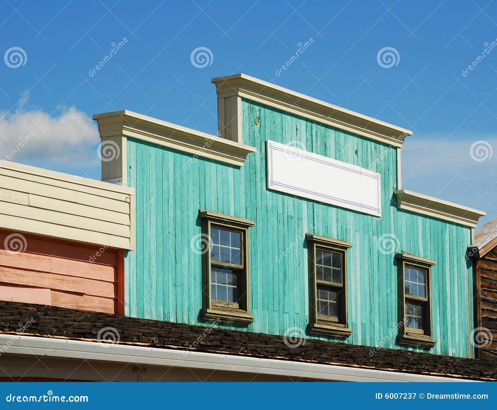 Old Frontier House, in Angle View Stock Image - Image of green, roof ...