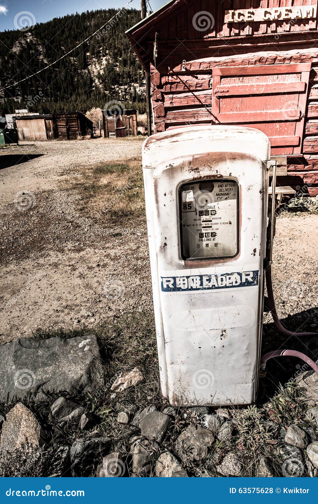 Old Fuel Pump stock photo. Image of desert, pump, retro - 63575628
