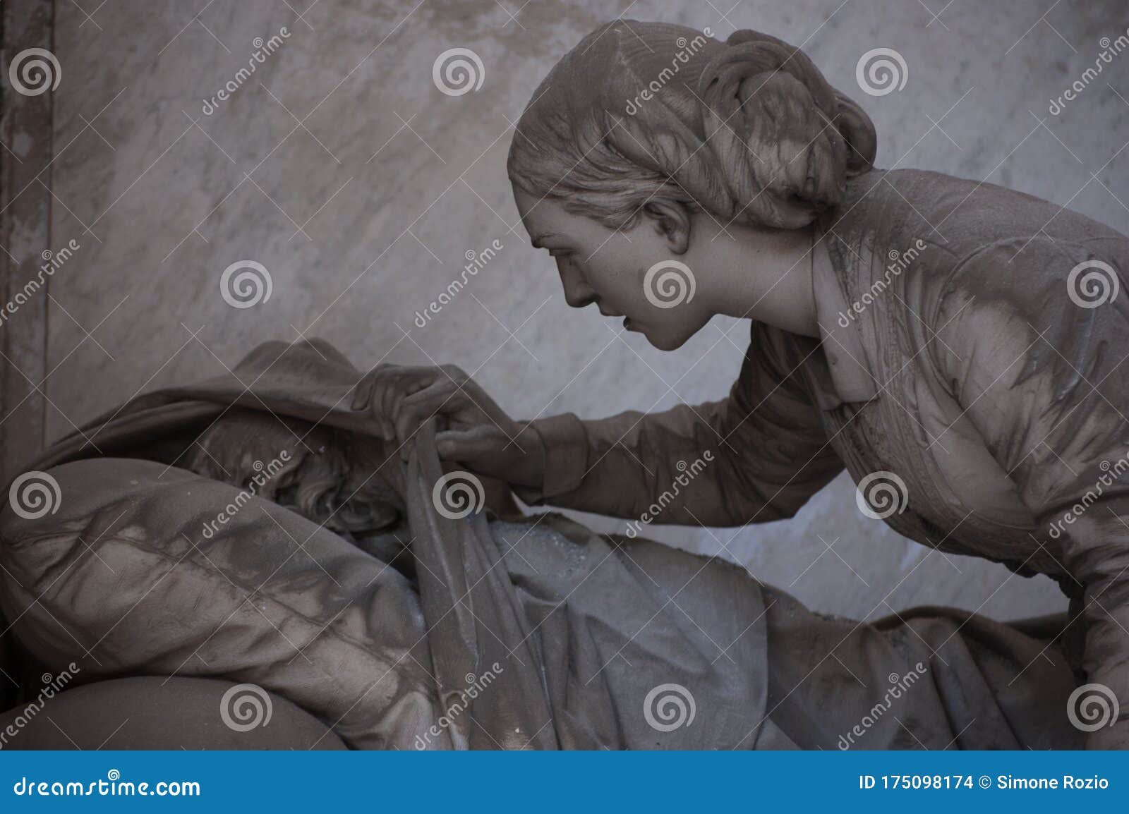 Old funeral statues stock photo. Image of cemetery, religion - 175098174