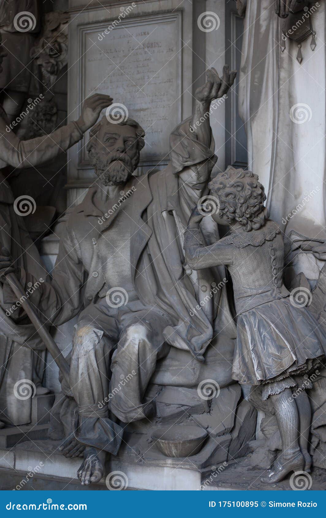 Old funeral statues stock image. Image of catholic, ancient - 175100895