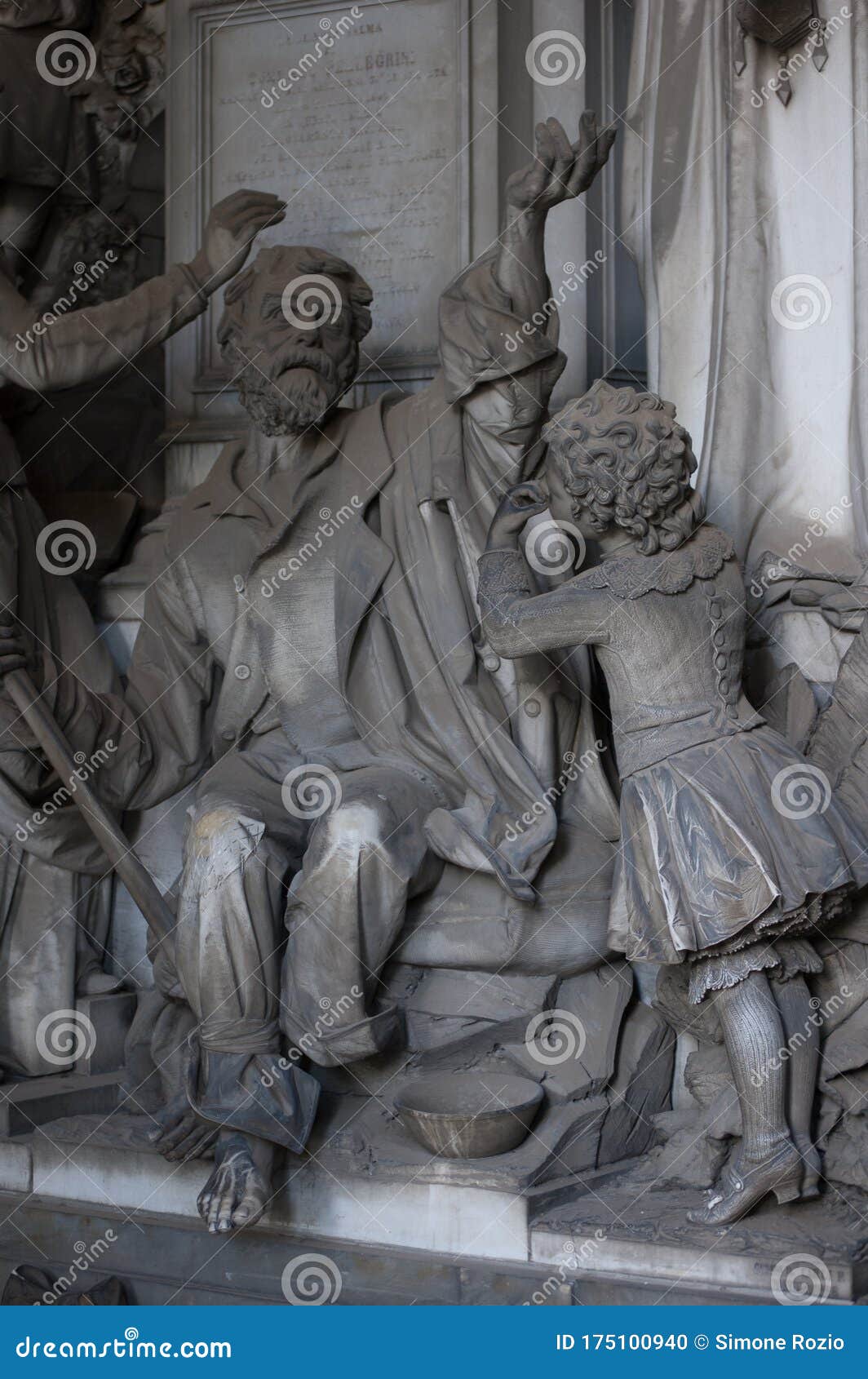 Old funeral statues stock photo. Image of cenetery, statues - 175100940