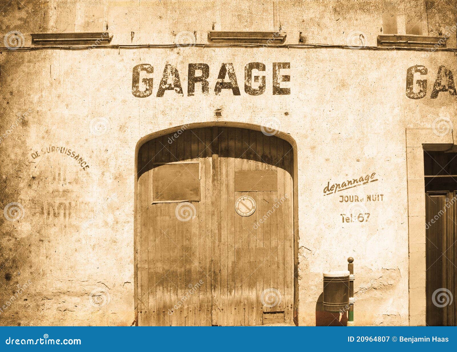 Old Garage stock image. Image of facade, front, garage - 20964807