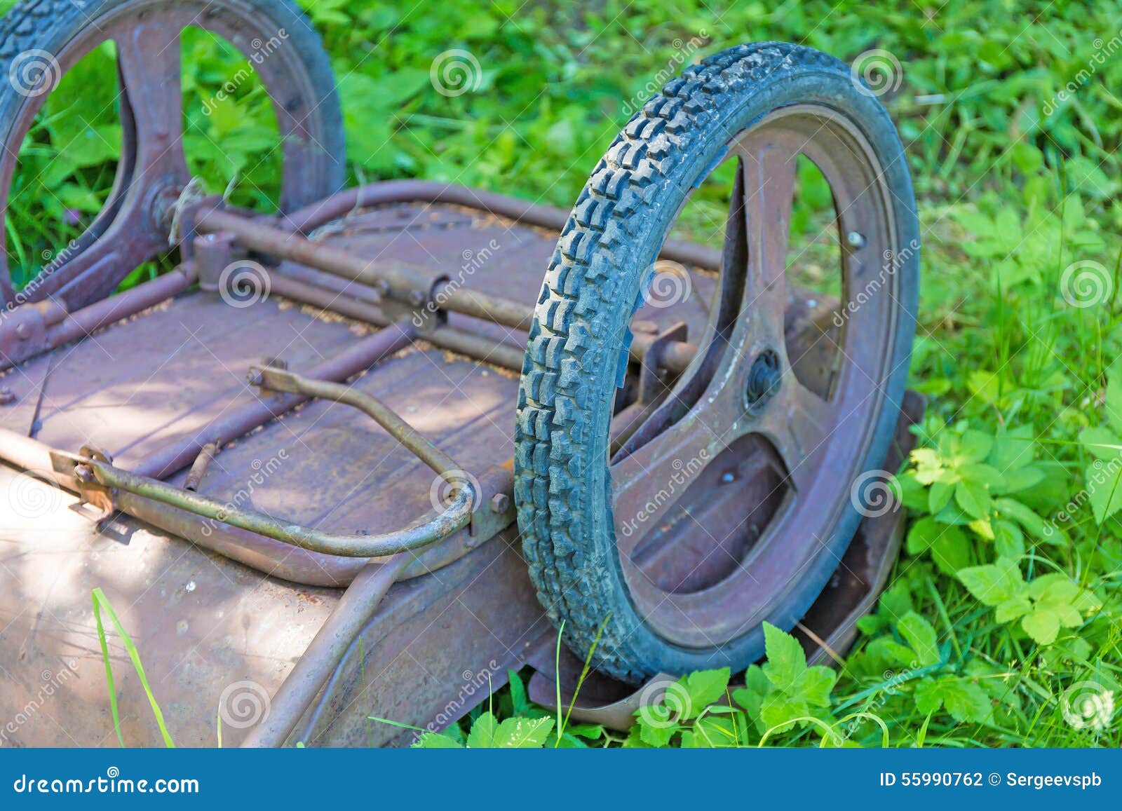 Old garden wheelbarrow stock photo. Image of tool, upside - 55990762