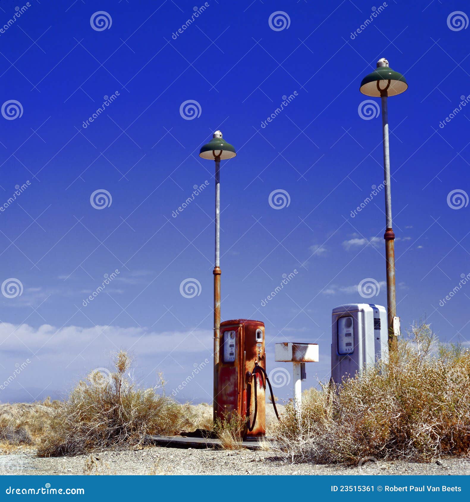 Old gas station stock image. Image of vintage, petrol - 23515361