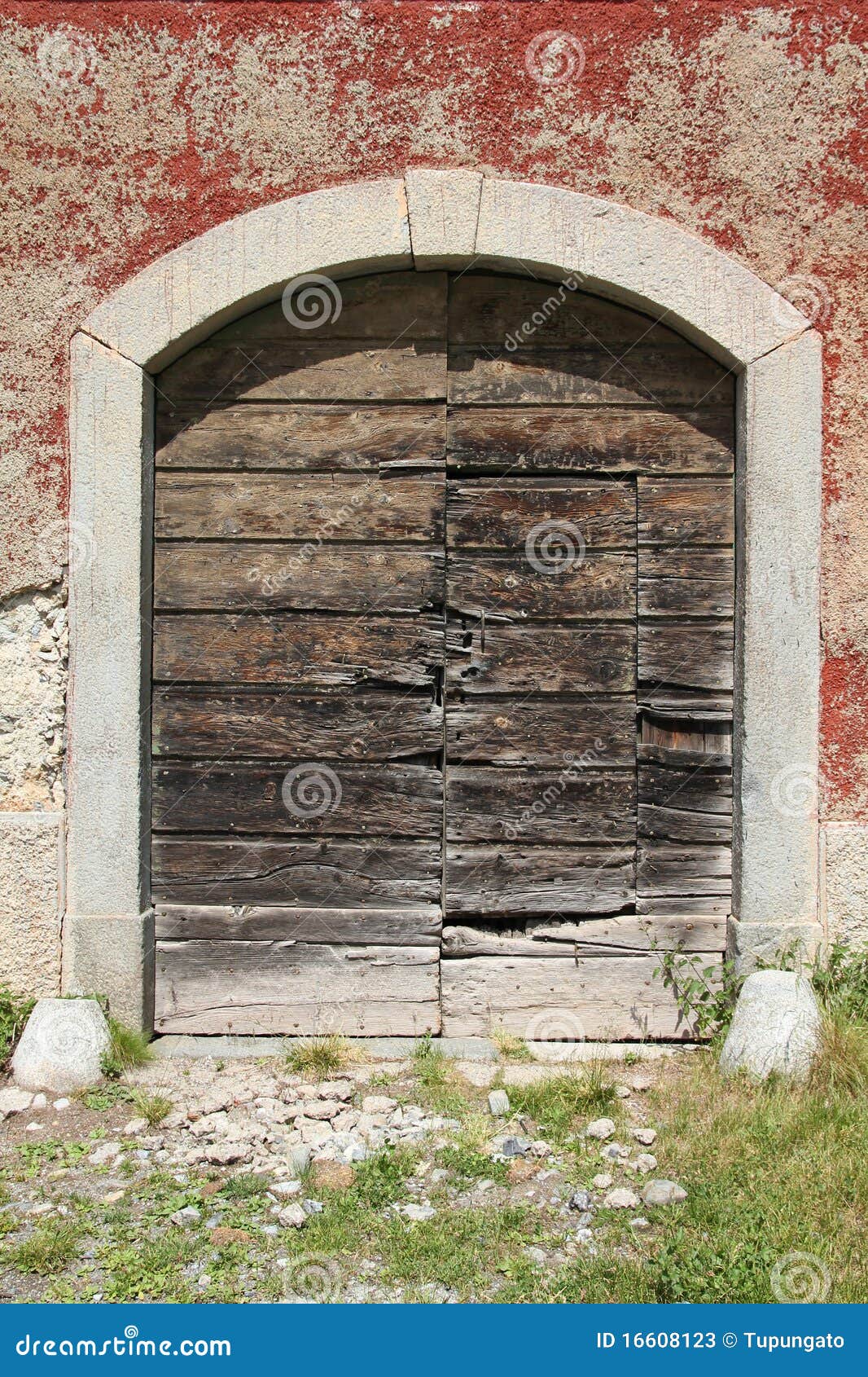 Old gate stock image. Image of house, architecture, exit - 16608123