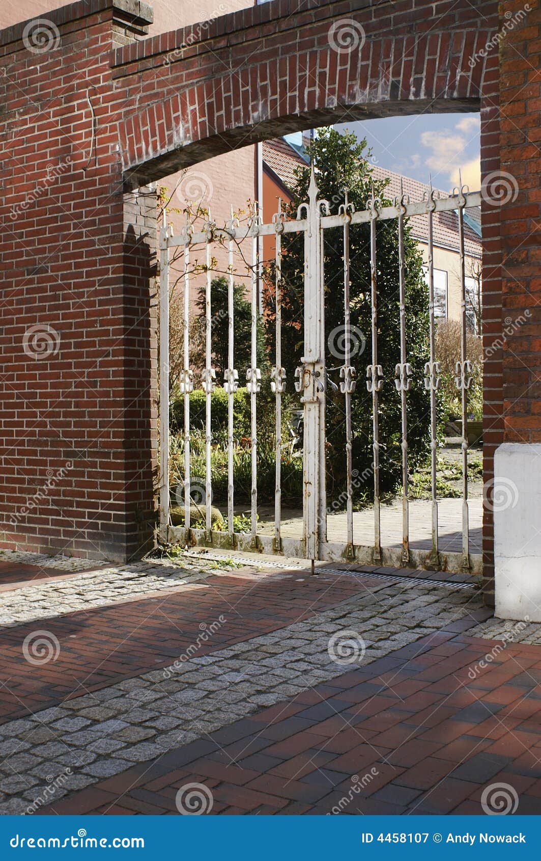 Old Gate Picture. Image: 4458107