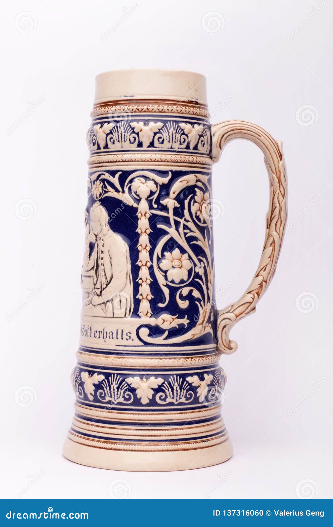 German Beer DAB Dortmunder Export In Can On White Background. Premium ...