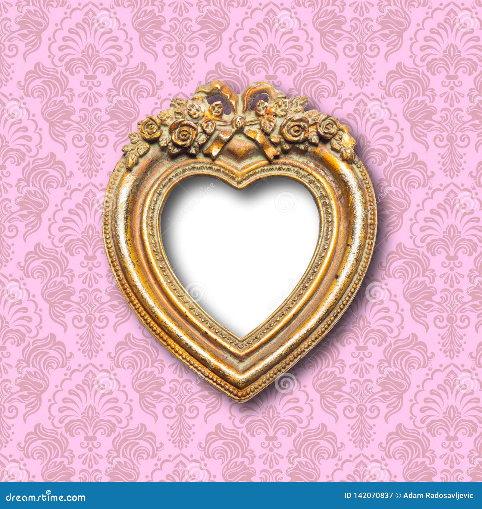 Old Gold Ornamental Heart Shape Picture Frame Stock Image - Image of ...