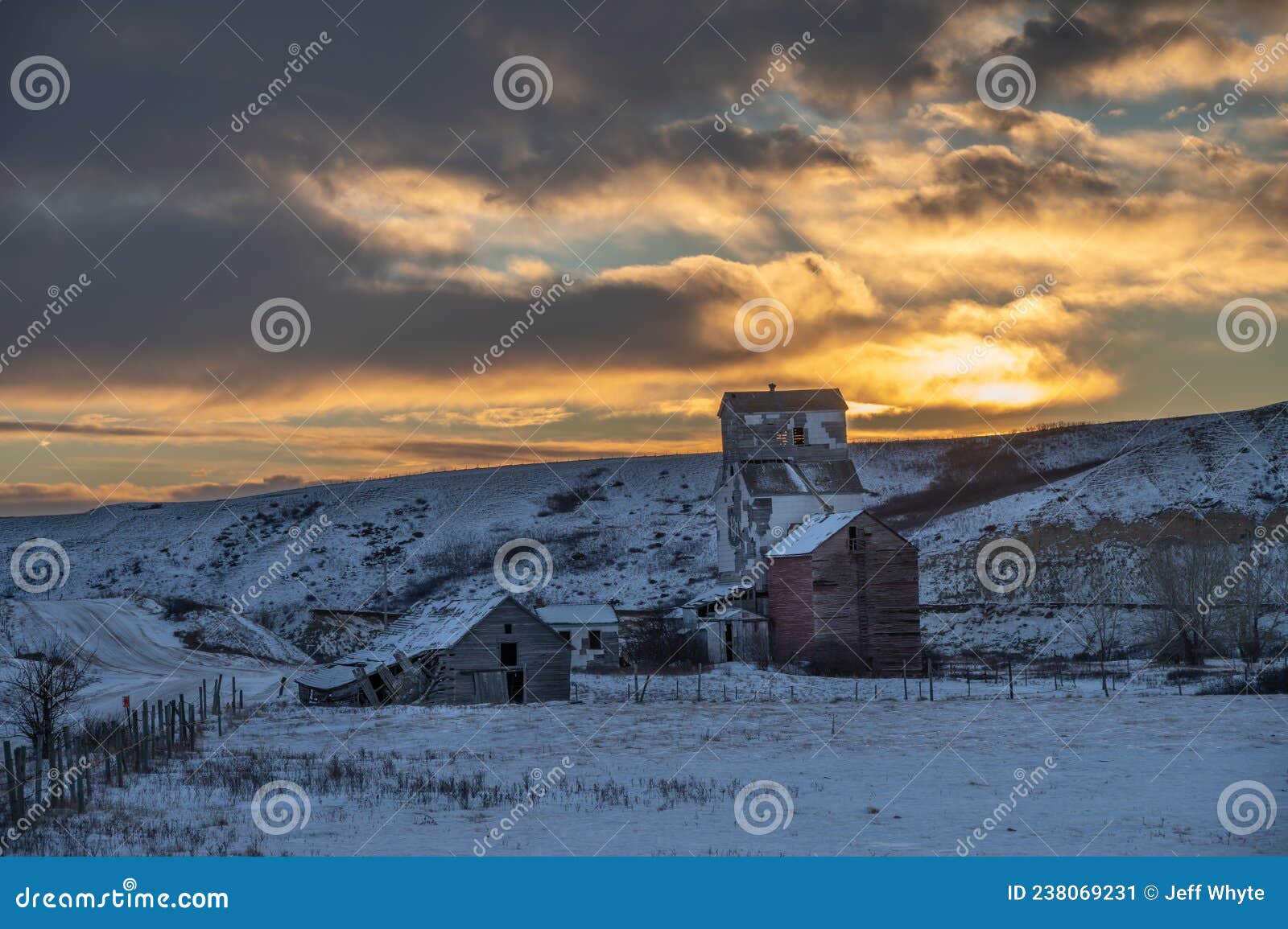 Old Grain Company Elevator in Sharples Stock Image - Image of ...