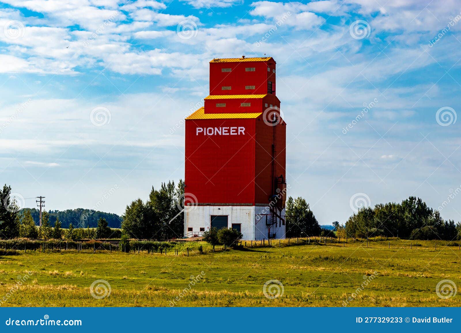 Old Grain Elevator on the Edge of Town Olds Alberta Canada Stock Image ...