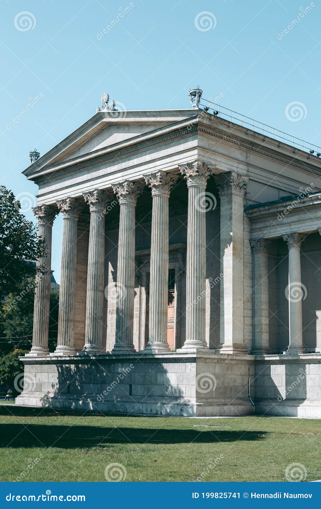 Old Greek and Roman Style Building with Columns Stock Image - Image of ...