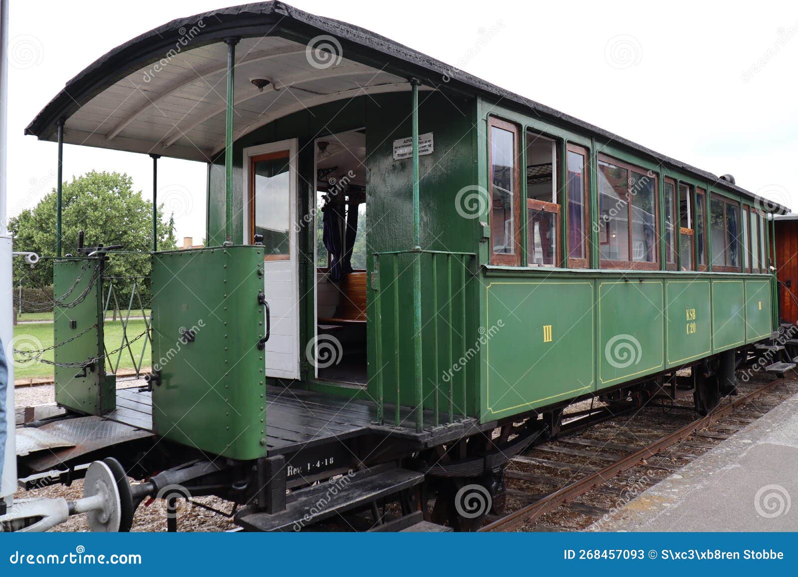 Old Green Passenger Train Wagon Stock Image - Image of industry, motor ...