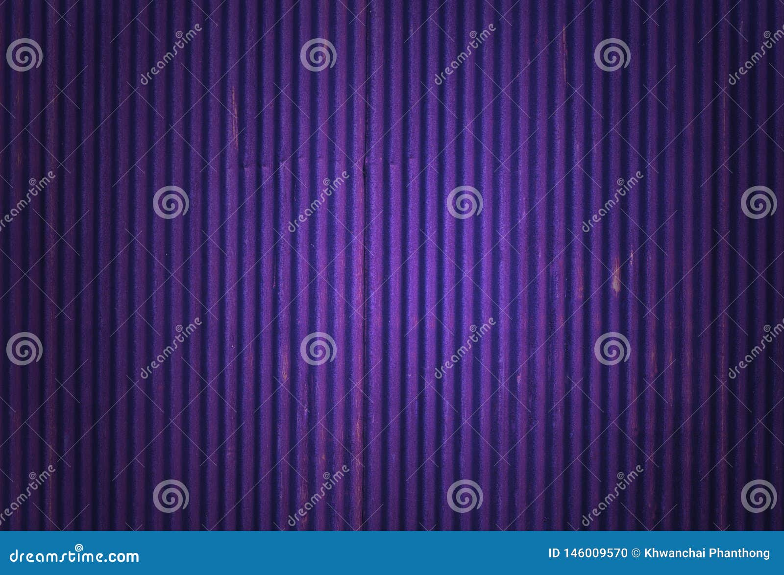 Old Grunge Purple Zinc Backdrop Background Stock Photo - Image of light ...