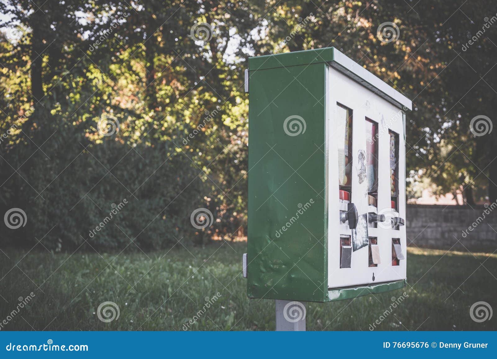 Old gumball machine stock photo. Image of sugar, vending - 76695676