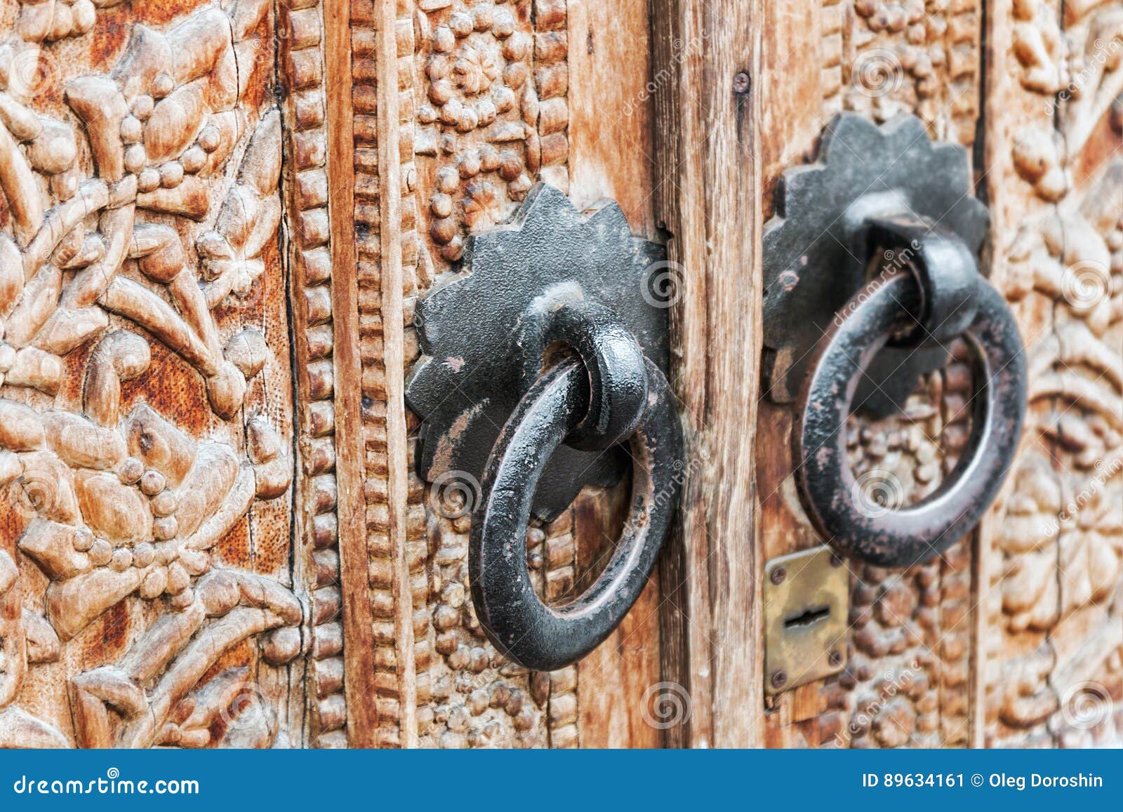 Old Handles on the Door with Carved Patterns Stock Image - Image of ...