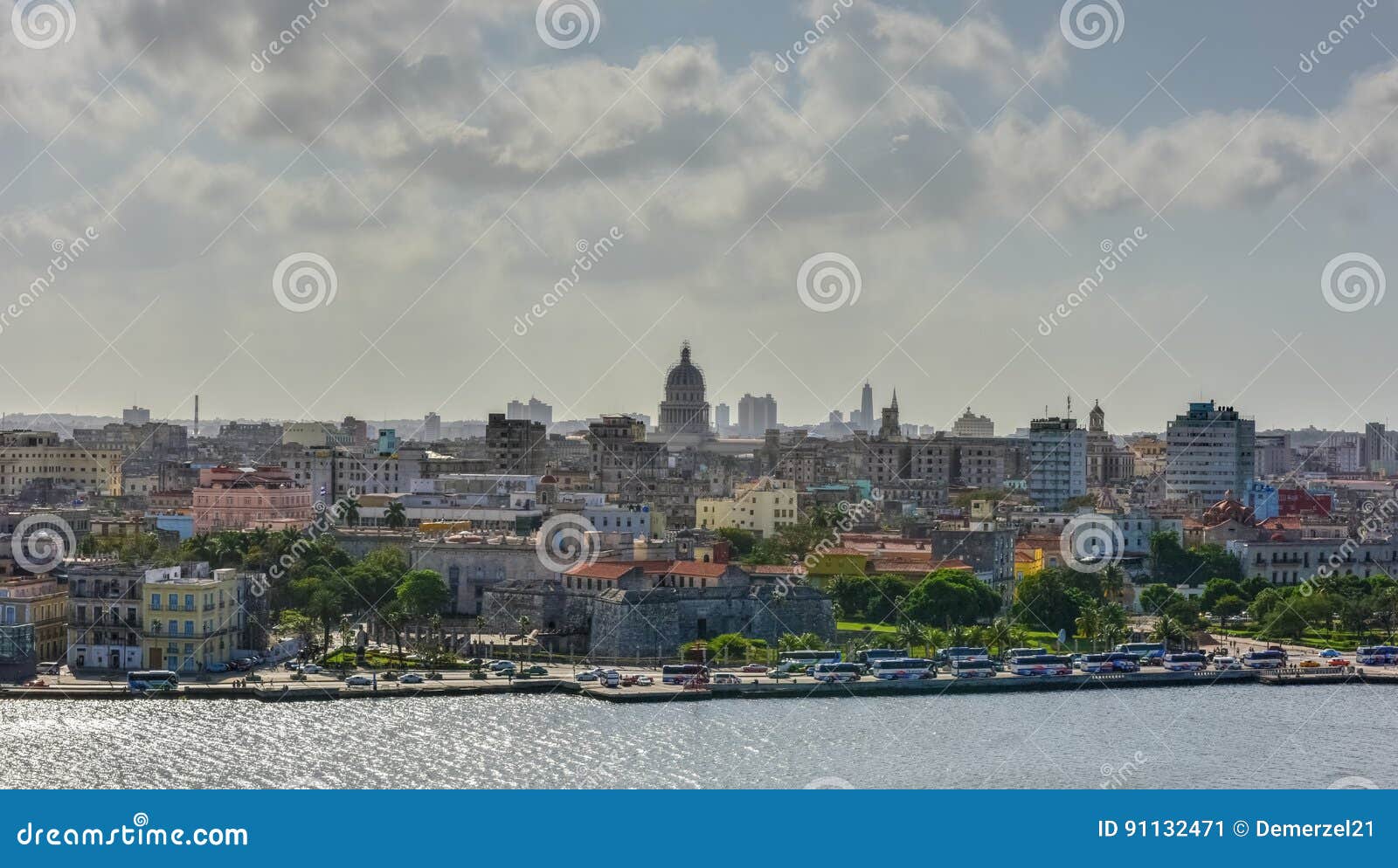 Old Havana, Cuba Panorama editorial photo. Image of habana - 91132471