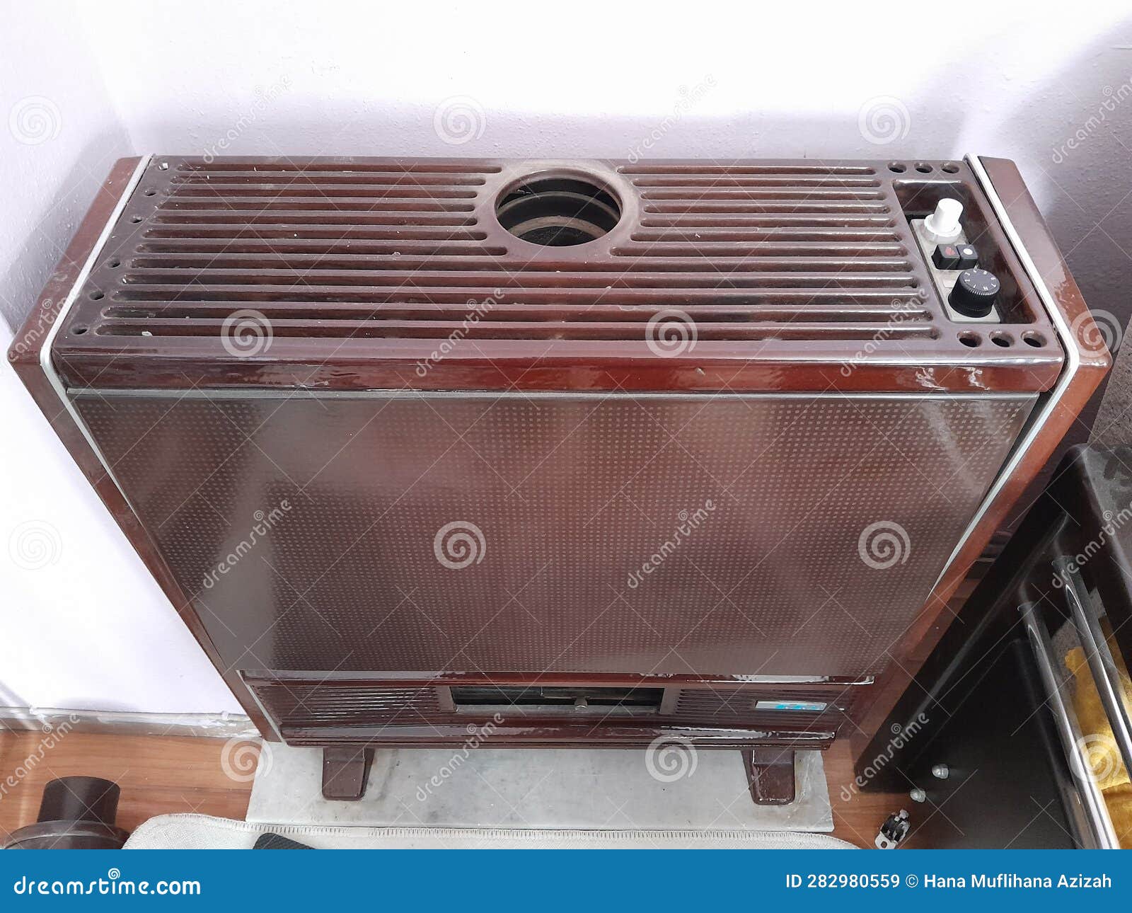 Old Heater, Replace with a New One Stock Image - Image of replace ...