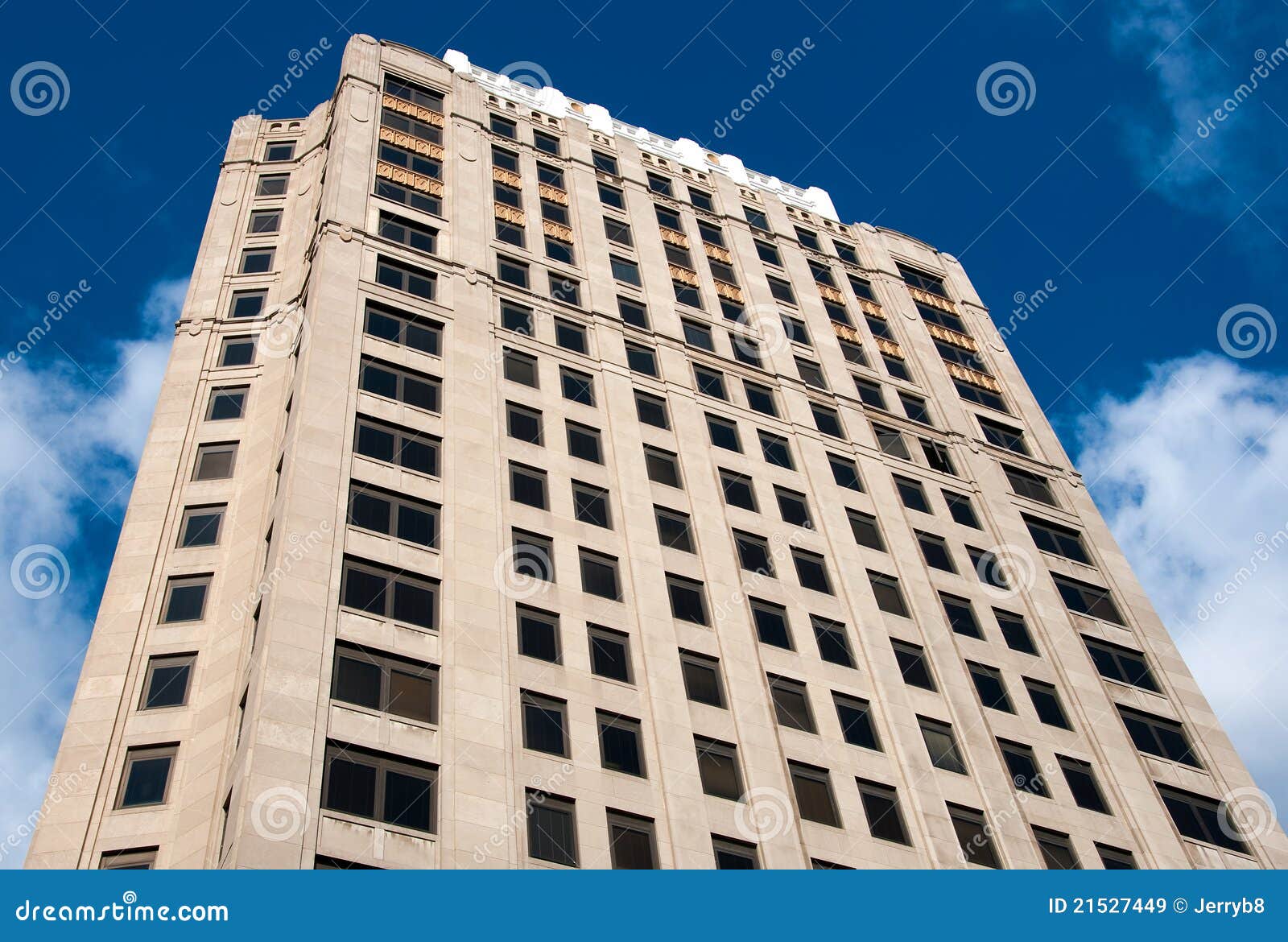 Old Hi-rise Detroit stock image. Image of towering, architecture - 21527449