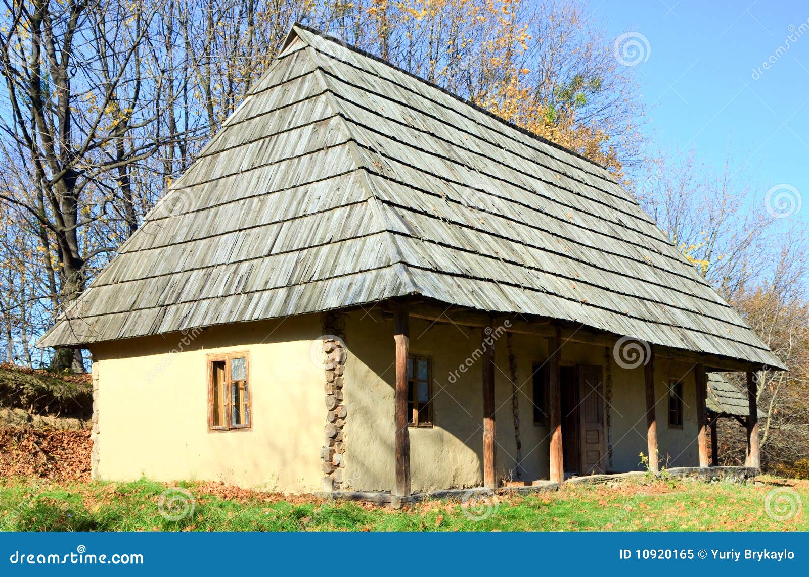 Old historical country hut stock image. Image of architecture - 10920165