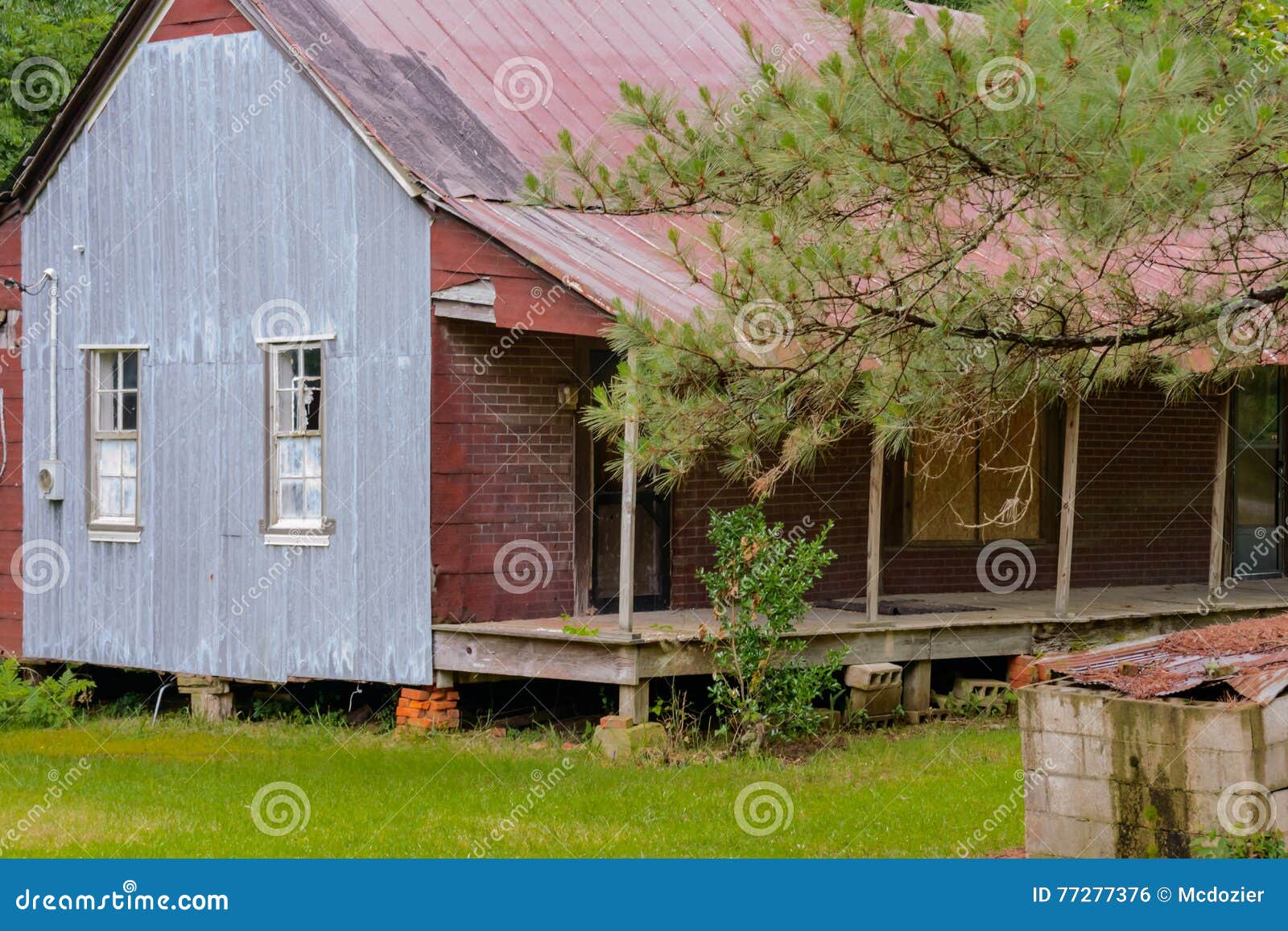Old Homeplace stock photo. Image of home, homeplace, mississippi - 77277376
