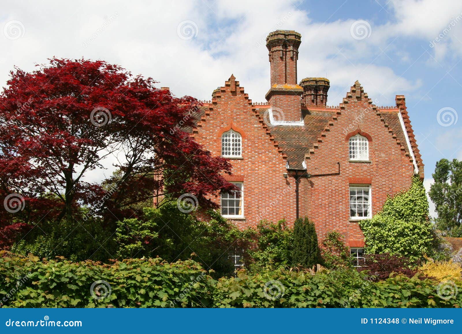 Old House Picture. Image: 1124348