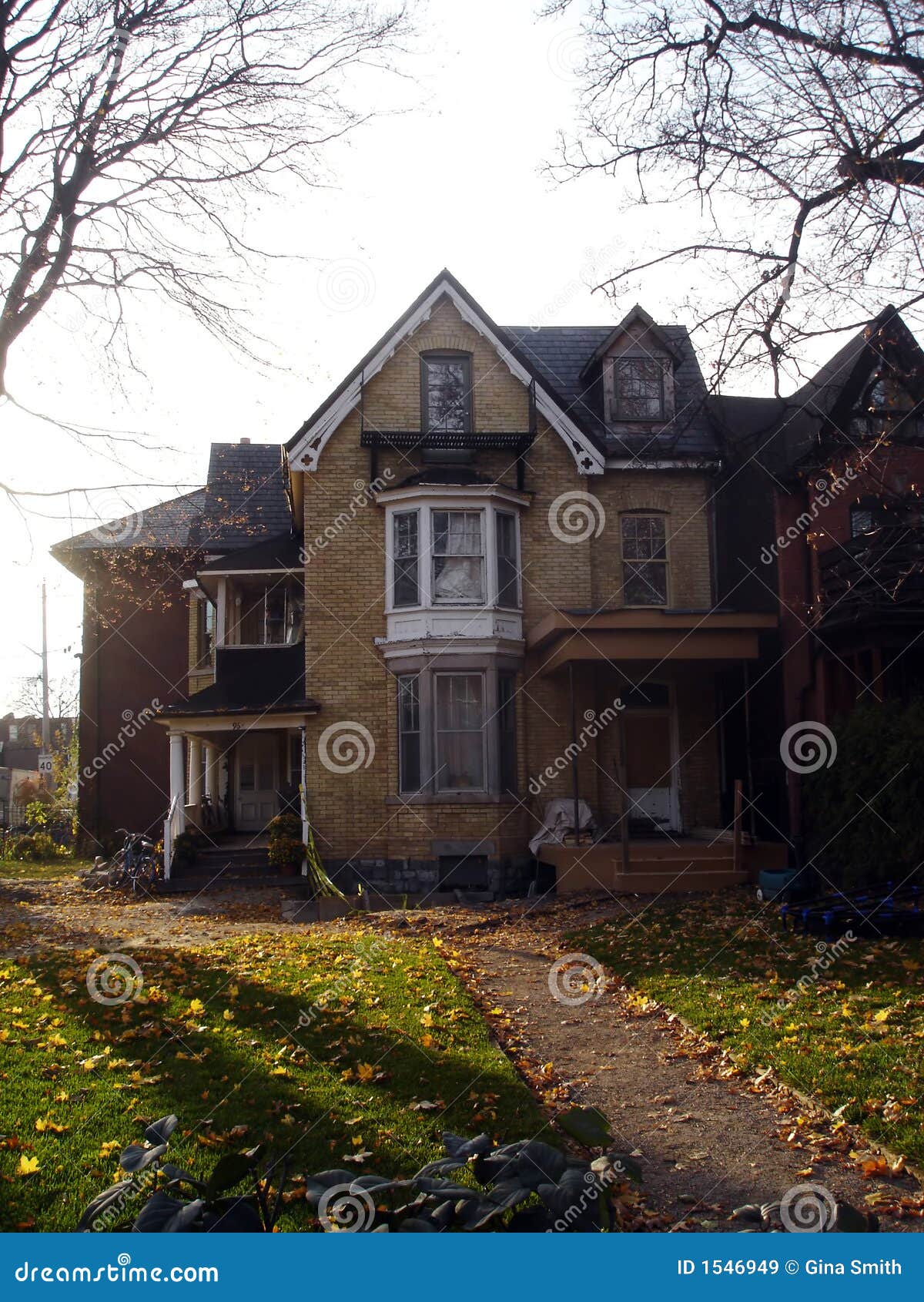 Old house stock image. Image of outdoors, antique, bungalow - 1546949