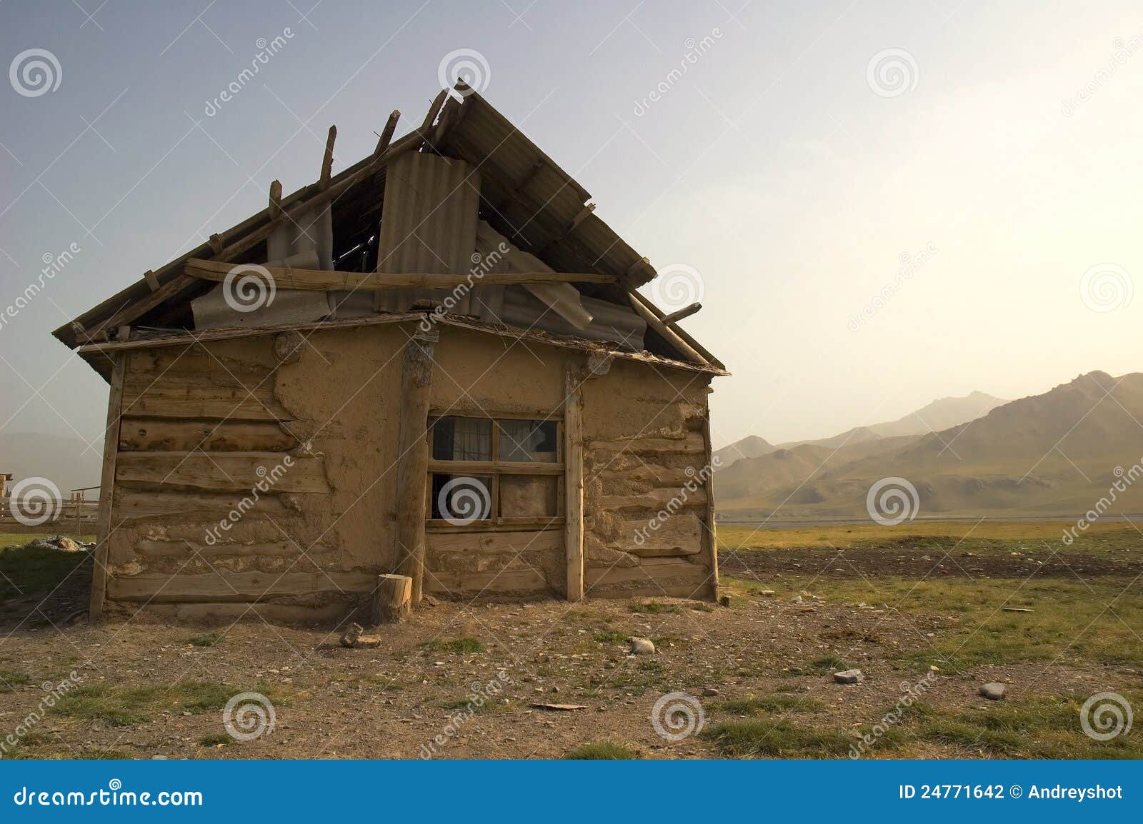 Old house stock photo. Image of grass, house, window - 24771642