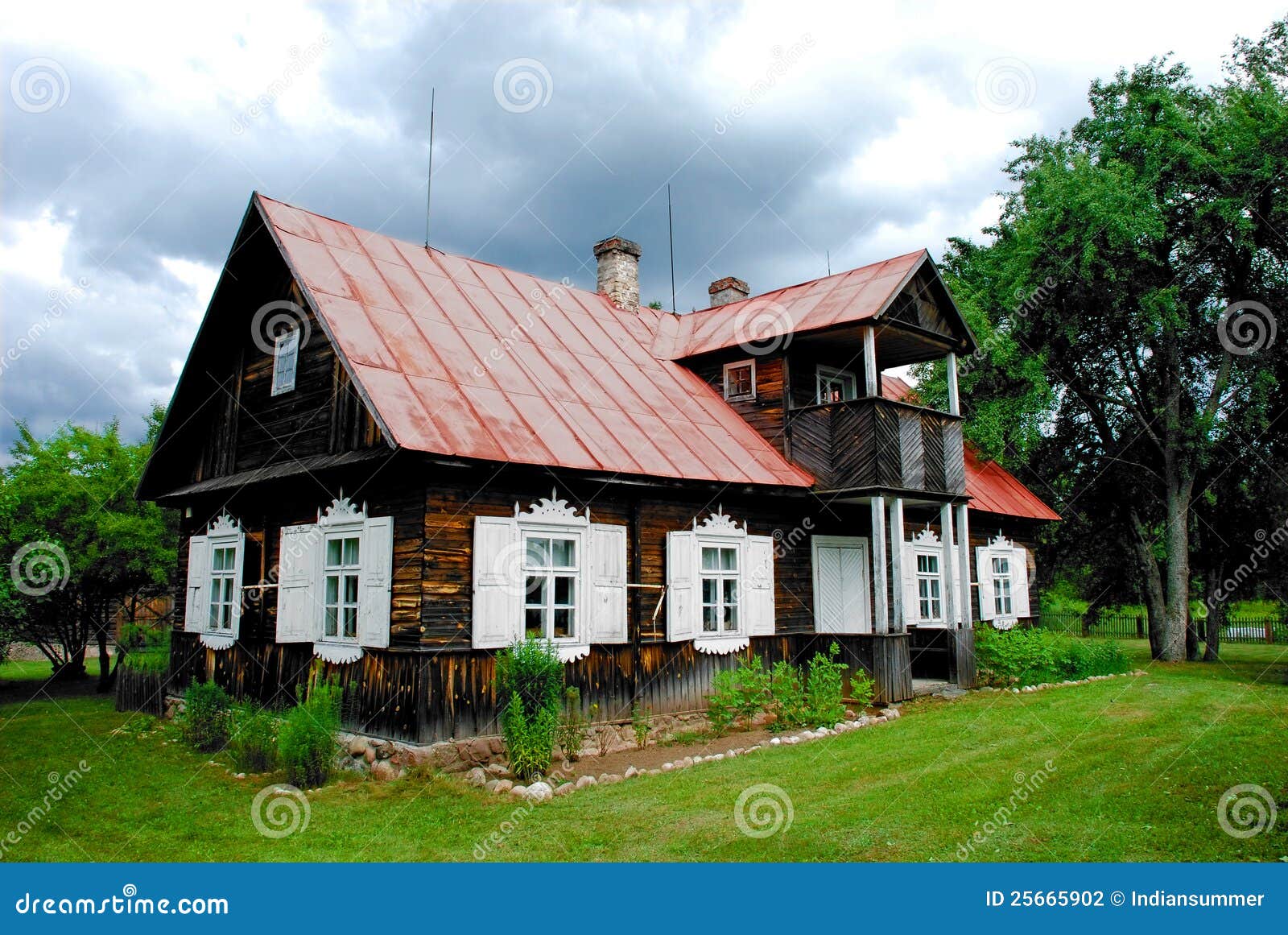 An old house stock photo. Image of garden, architecture - 25665902