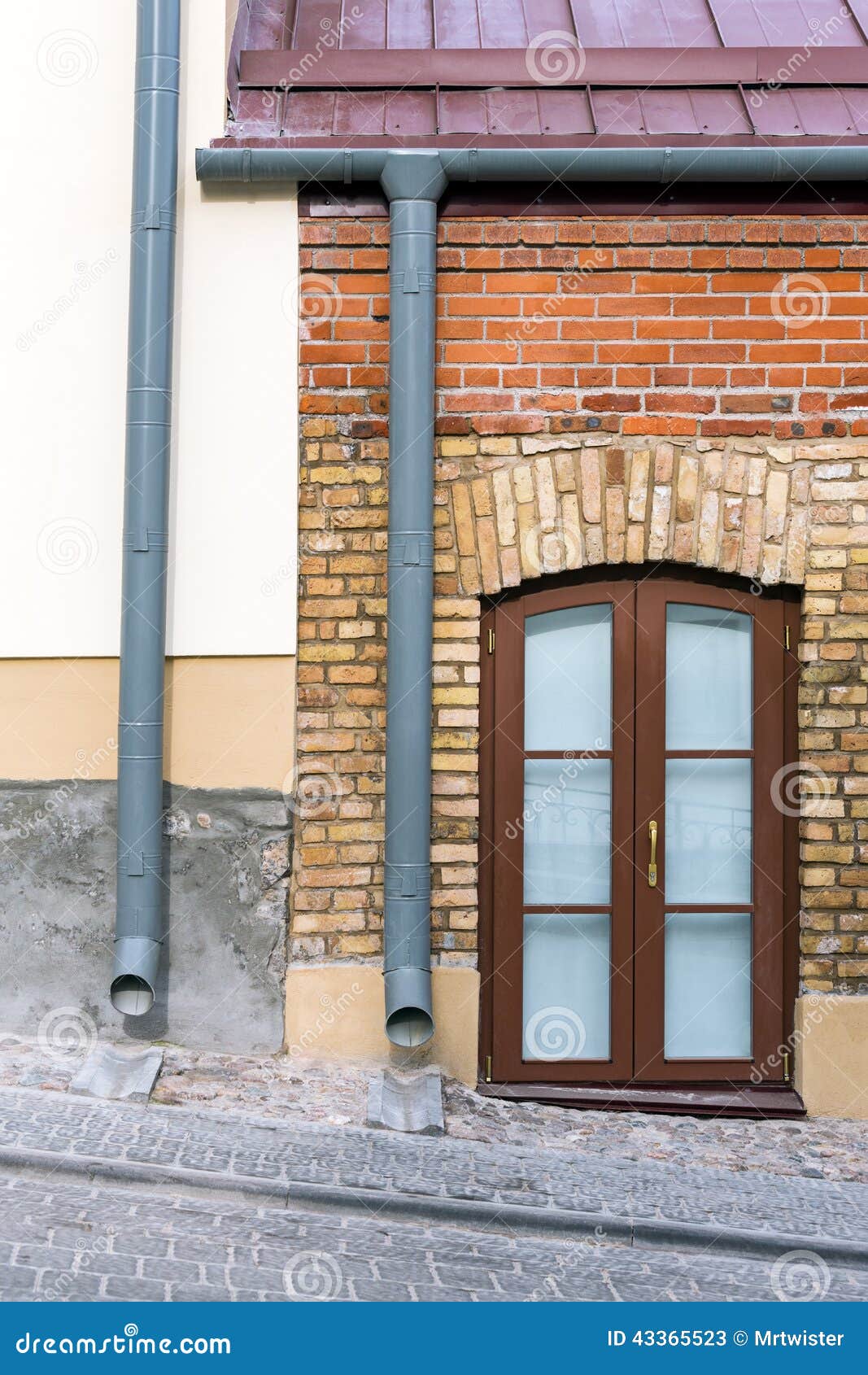 Old house with gutter stock image. Image of eaves, window - 43365523