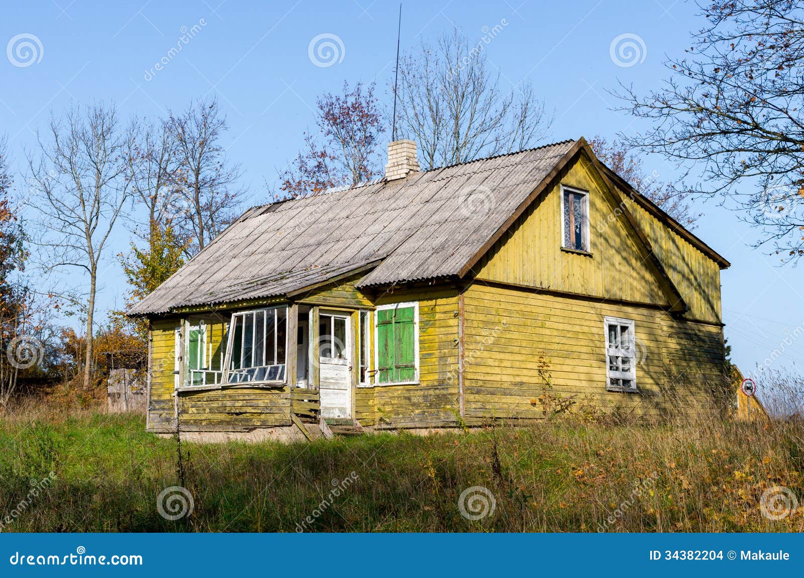 Old house stock photo. Image of building, slum, wood - 34382204