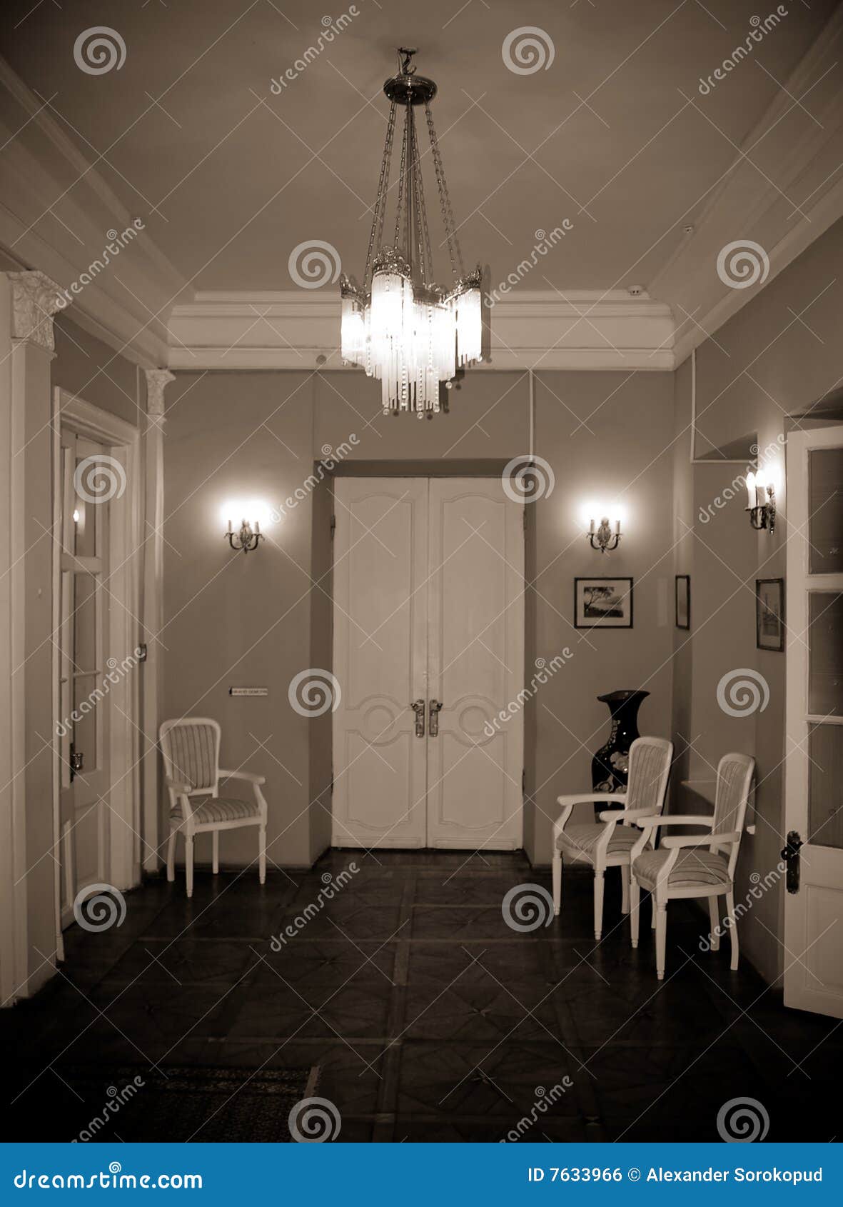 Old house interior stock photo. Image of luster, sparkle - 7633966