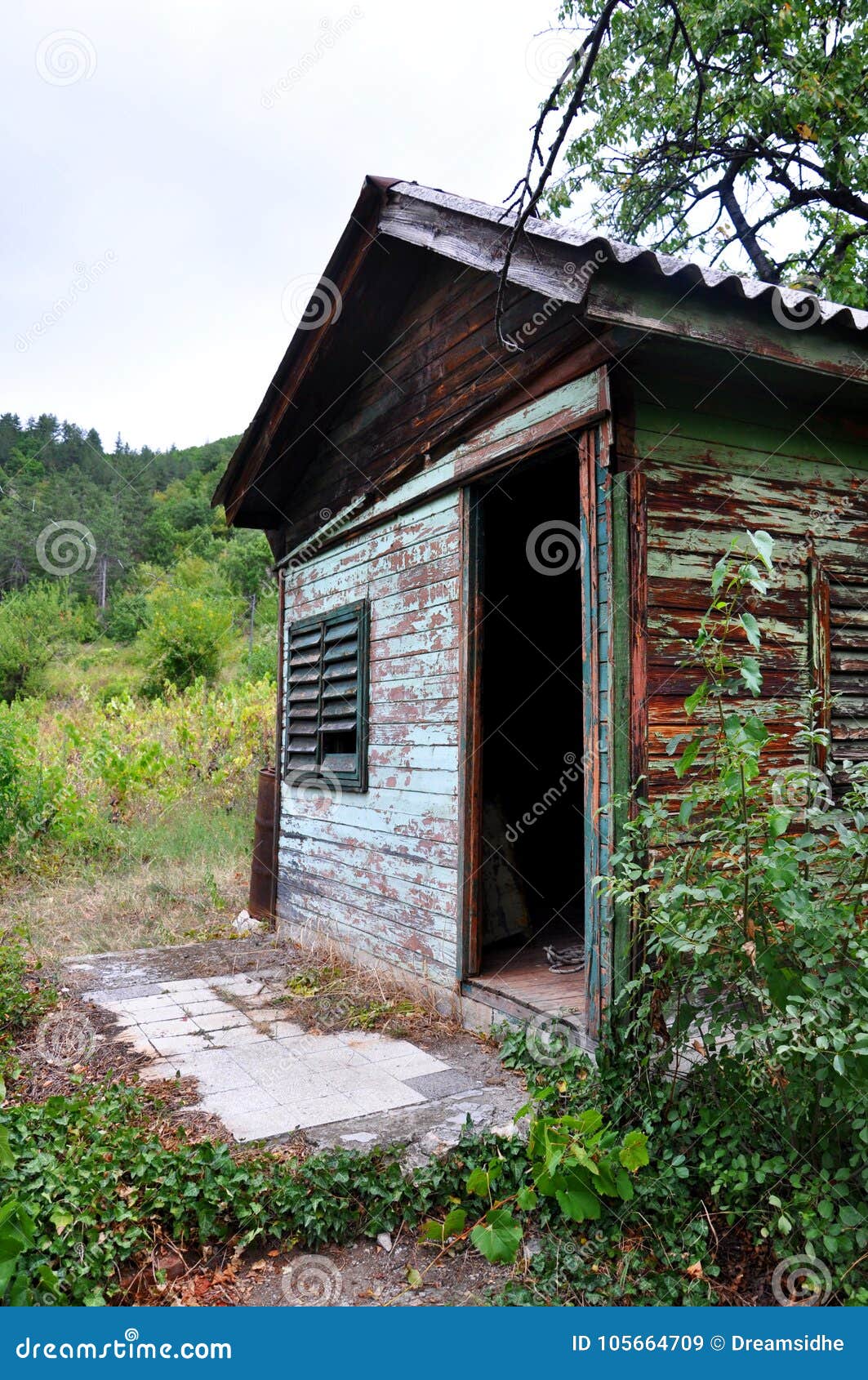 An Old House on the Mountain Path Stock Image - Image of grass, rural ...